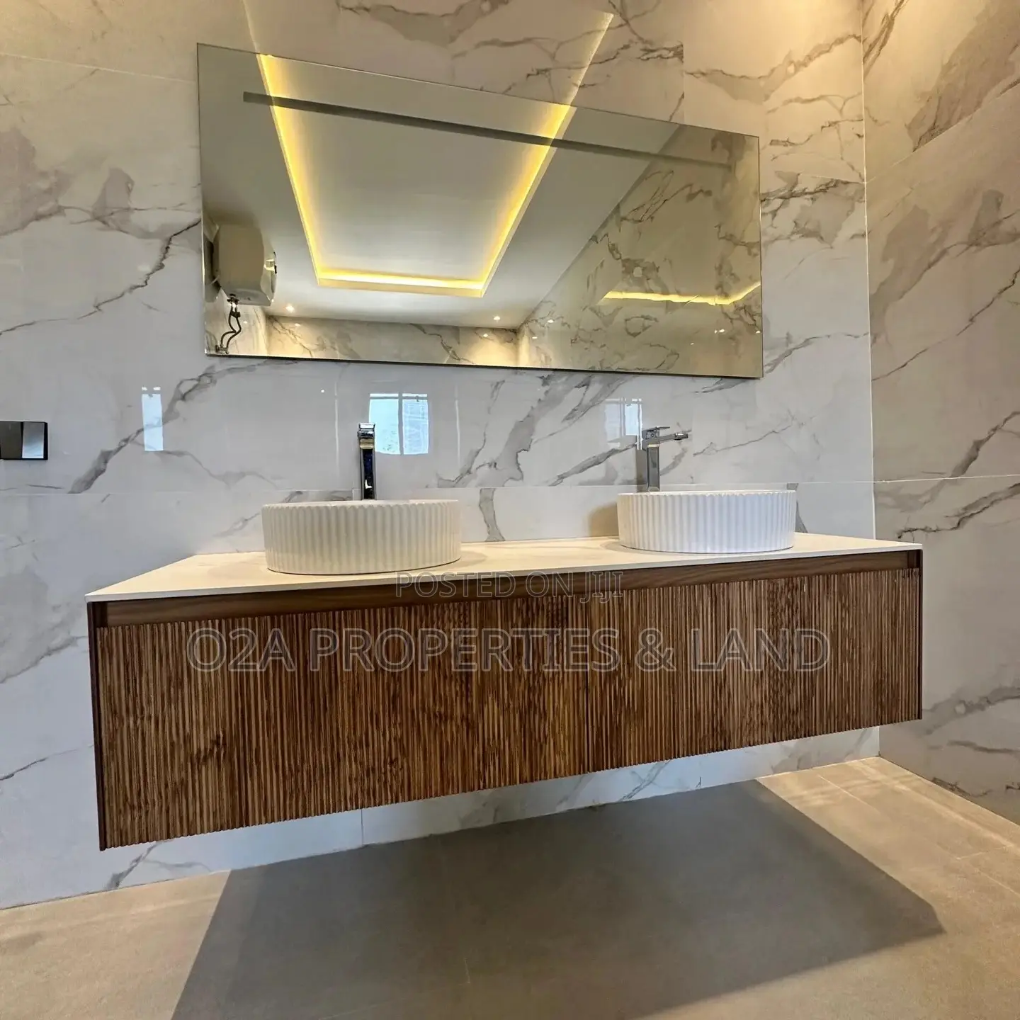 4bdrm House in Botwe School for sale in School Junction - Houses ...