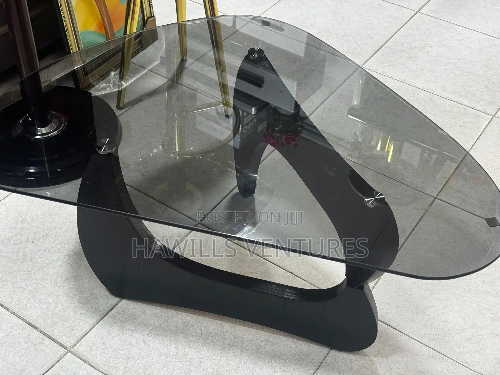 Creatuve Glass Table in Accra Metropolitan - Furniture, Hawills ...