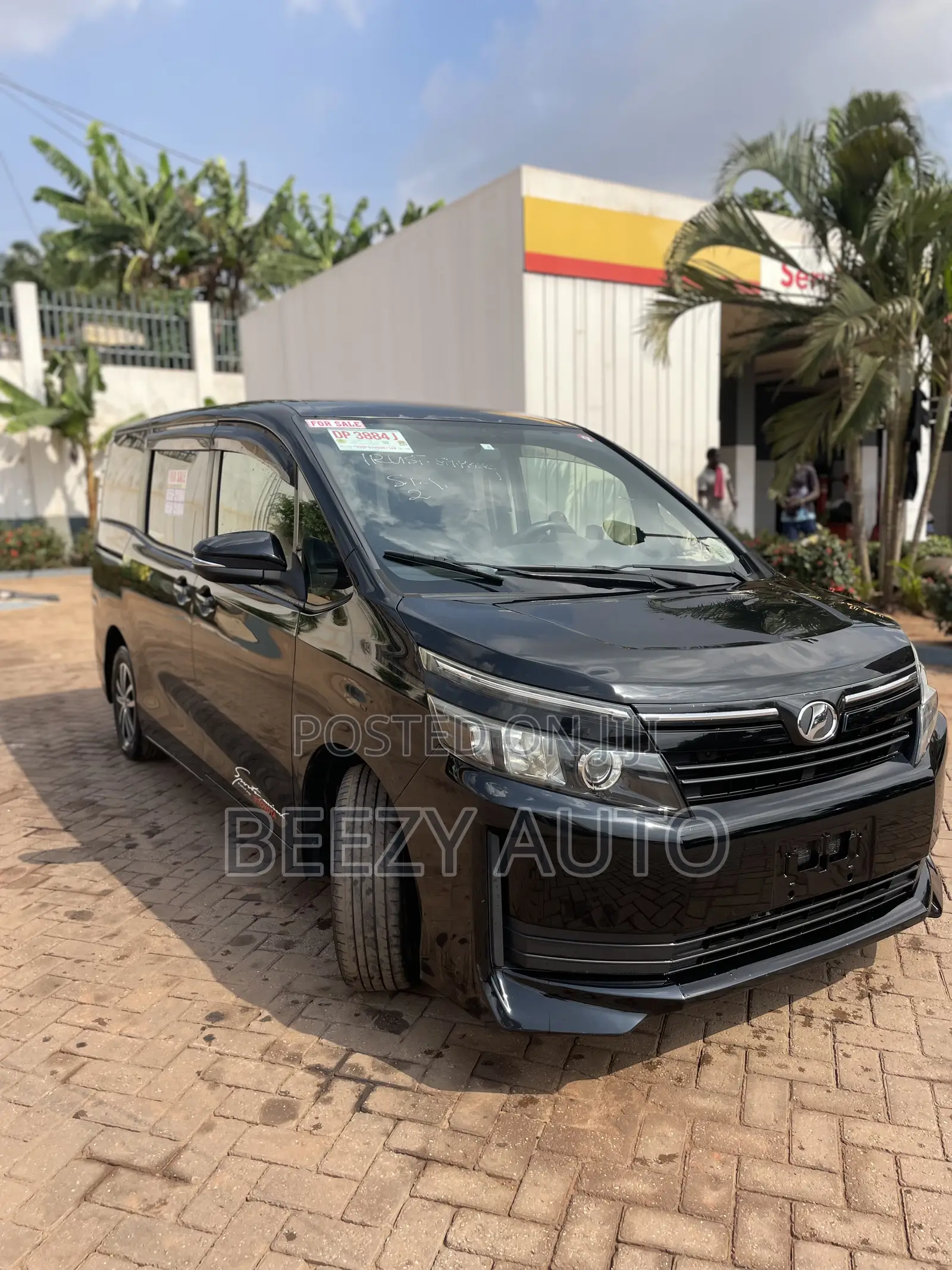 Toyota Voxy SV Premium 2014 Black in Kumasi Metropolitan - Cars, Beezy ...