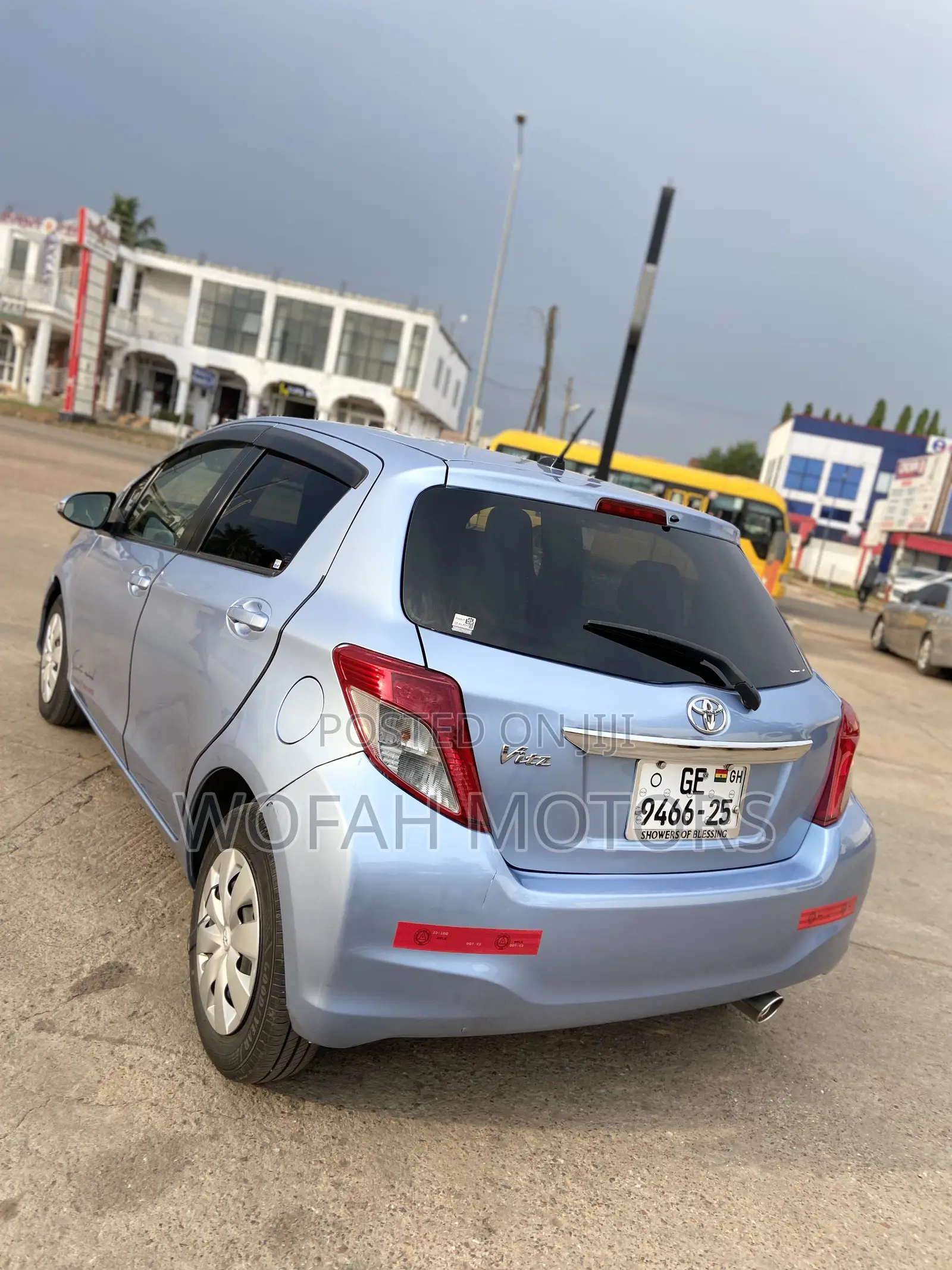 Toyota Vitz 2013 Blue in Madina - Cars, Okyere Bright | Jiji.com.gh