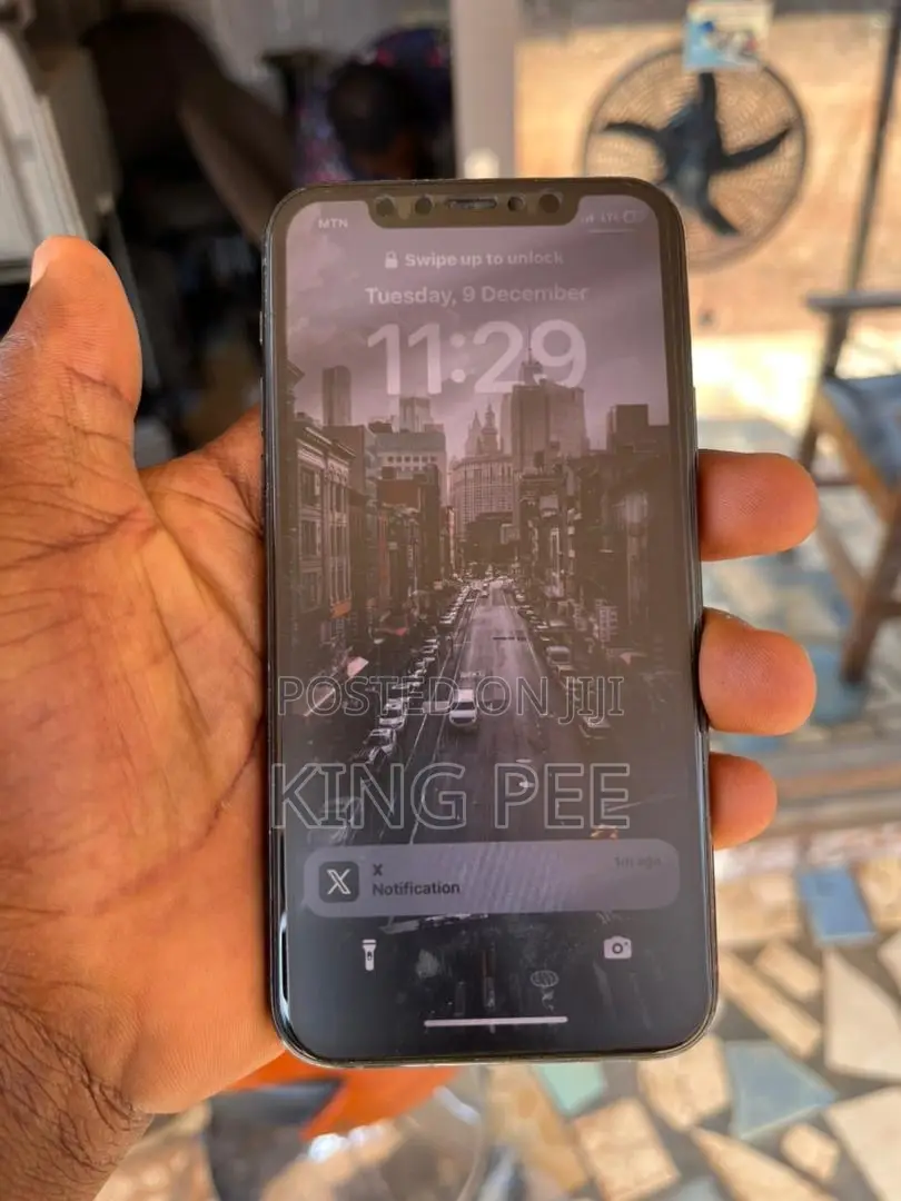 Apple iPhone 11 Pro 256 GB Green in Kumasi Metropolitan - Mobile Phones ...