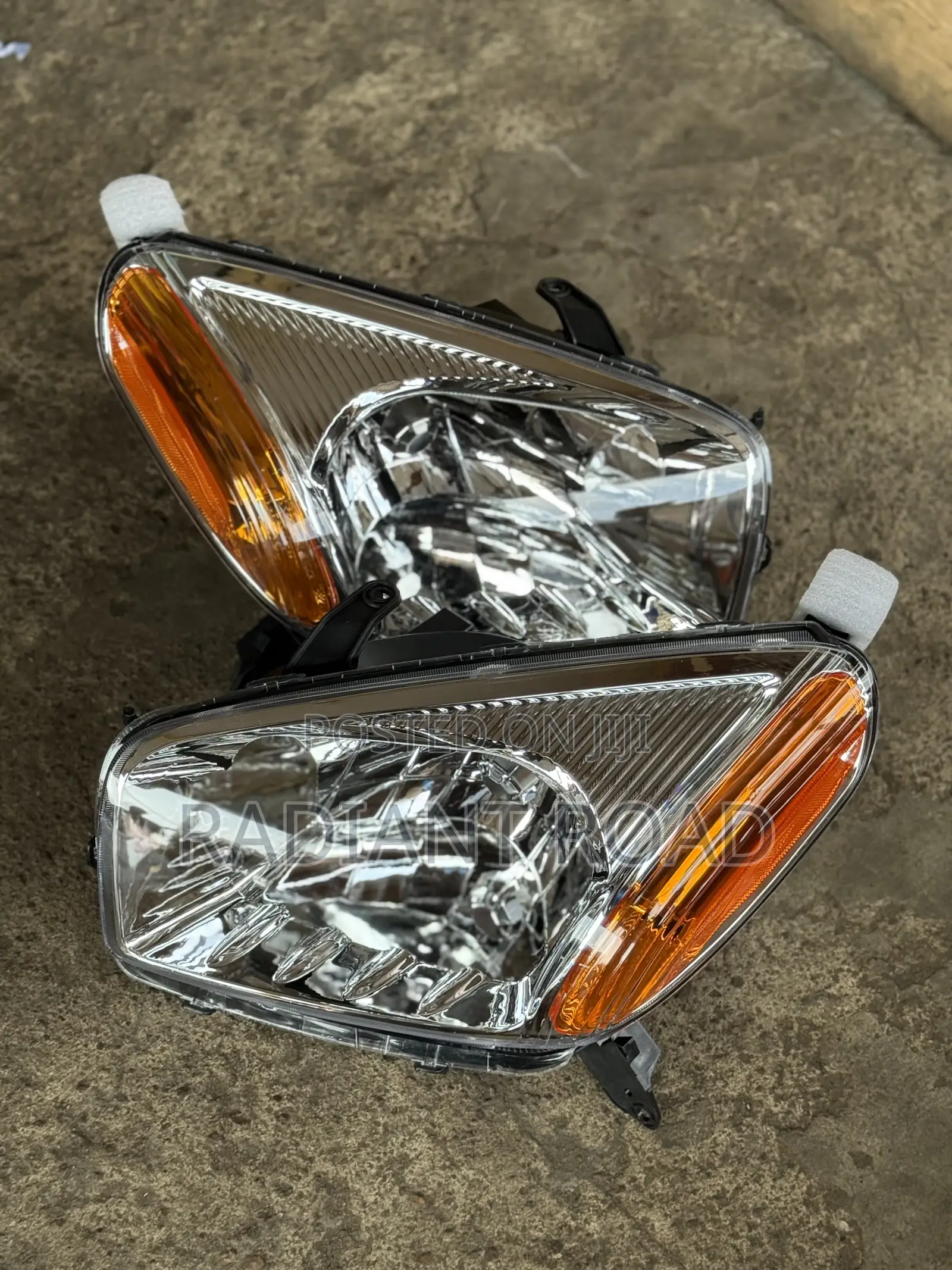 Toyota Rav 4 2002 Headlights for sale - Radiant Road Price: GH₵ 1,800 ...