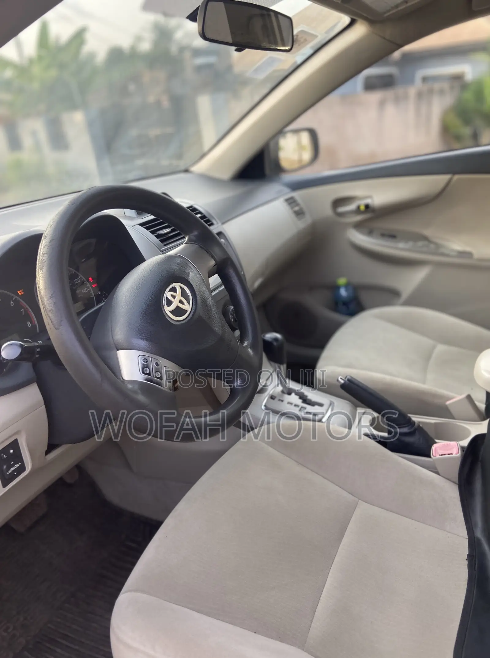 Toyota Corolla 2013 Gold in Madina - Cars, Okyere Bright | Jiji.com.gh