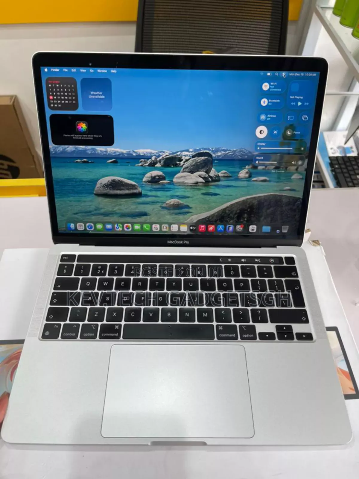 Laptop Apple MacBook Pro 2020 8GB Apple M1 SSD 256GB in Accra ...
