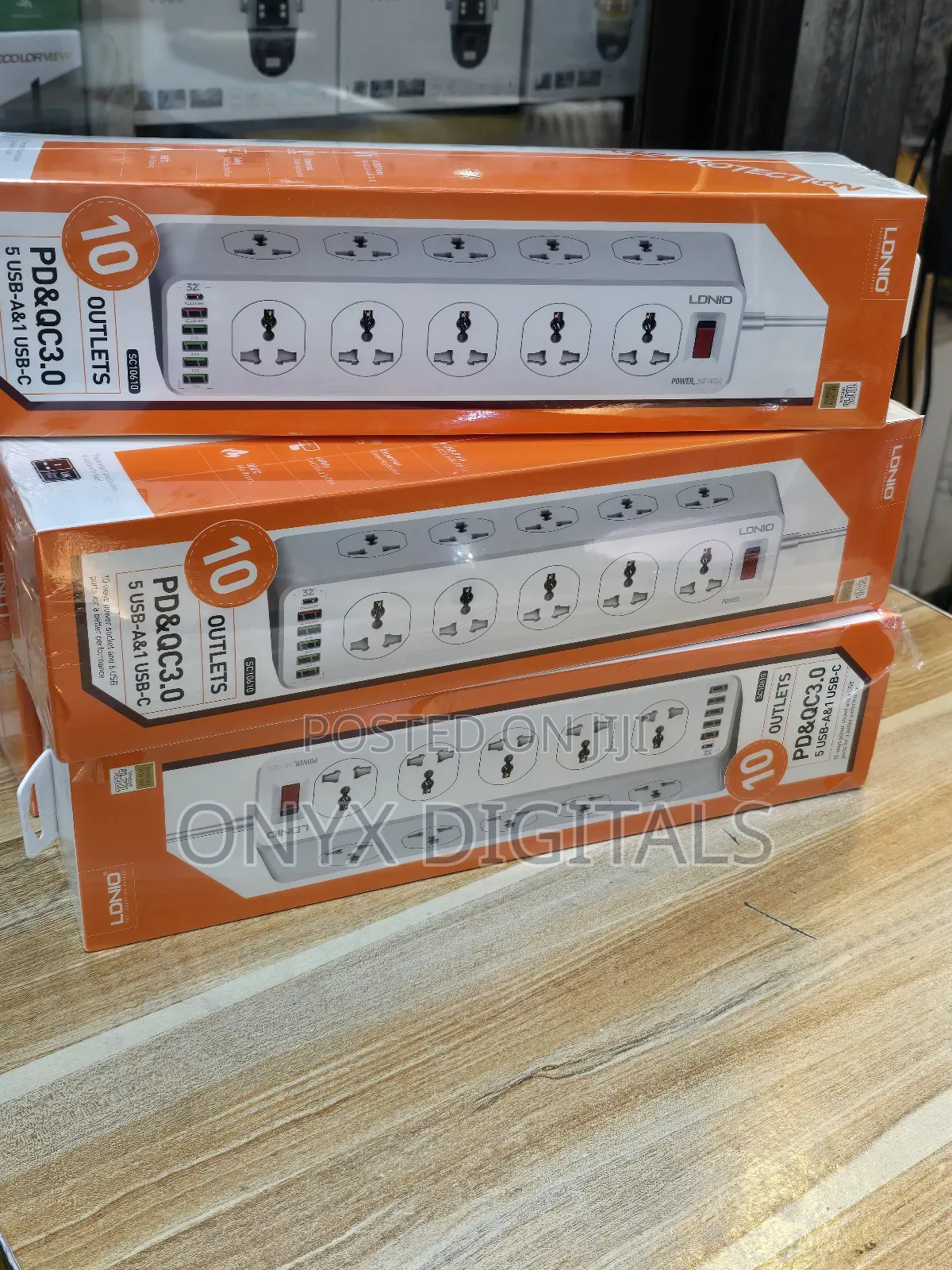 Ldnio Smart 10 Inputs Extention. for sale - Onyx Digitals Price: GH ...