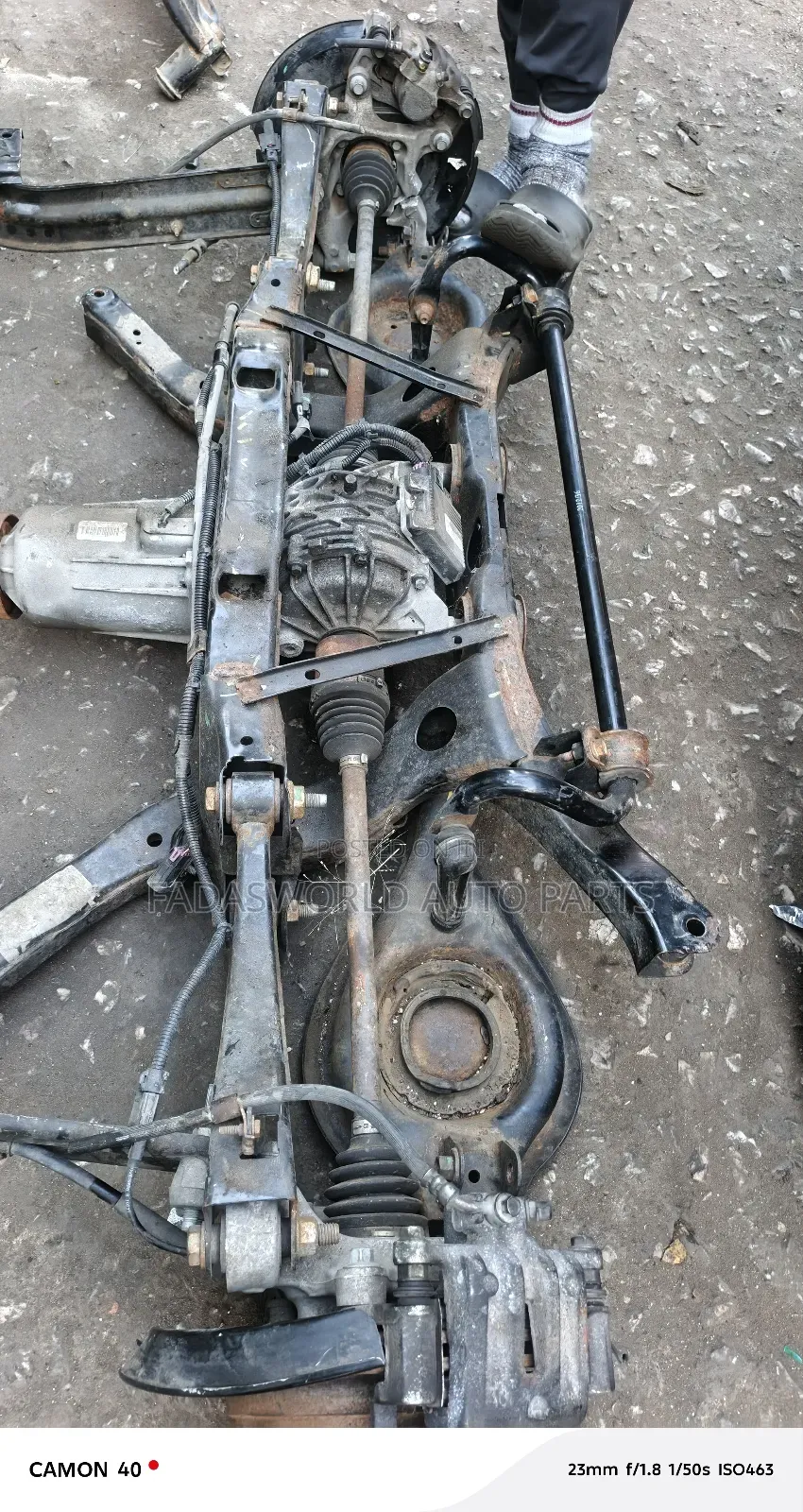 Equinox/Saturn Vue Back Axle Complete in Abossey Okai - Vehicle Parts ...
