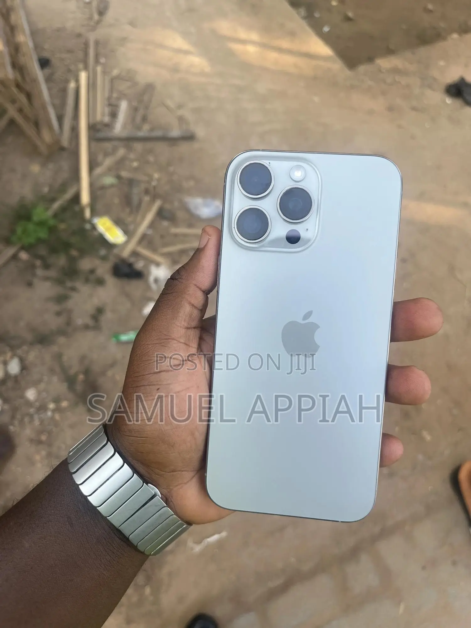 Apple iPhone 16 Pro Max 256 GB Gray in Weija - Mobile Phones, Samuel ...