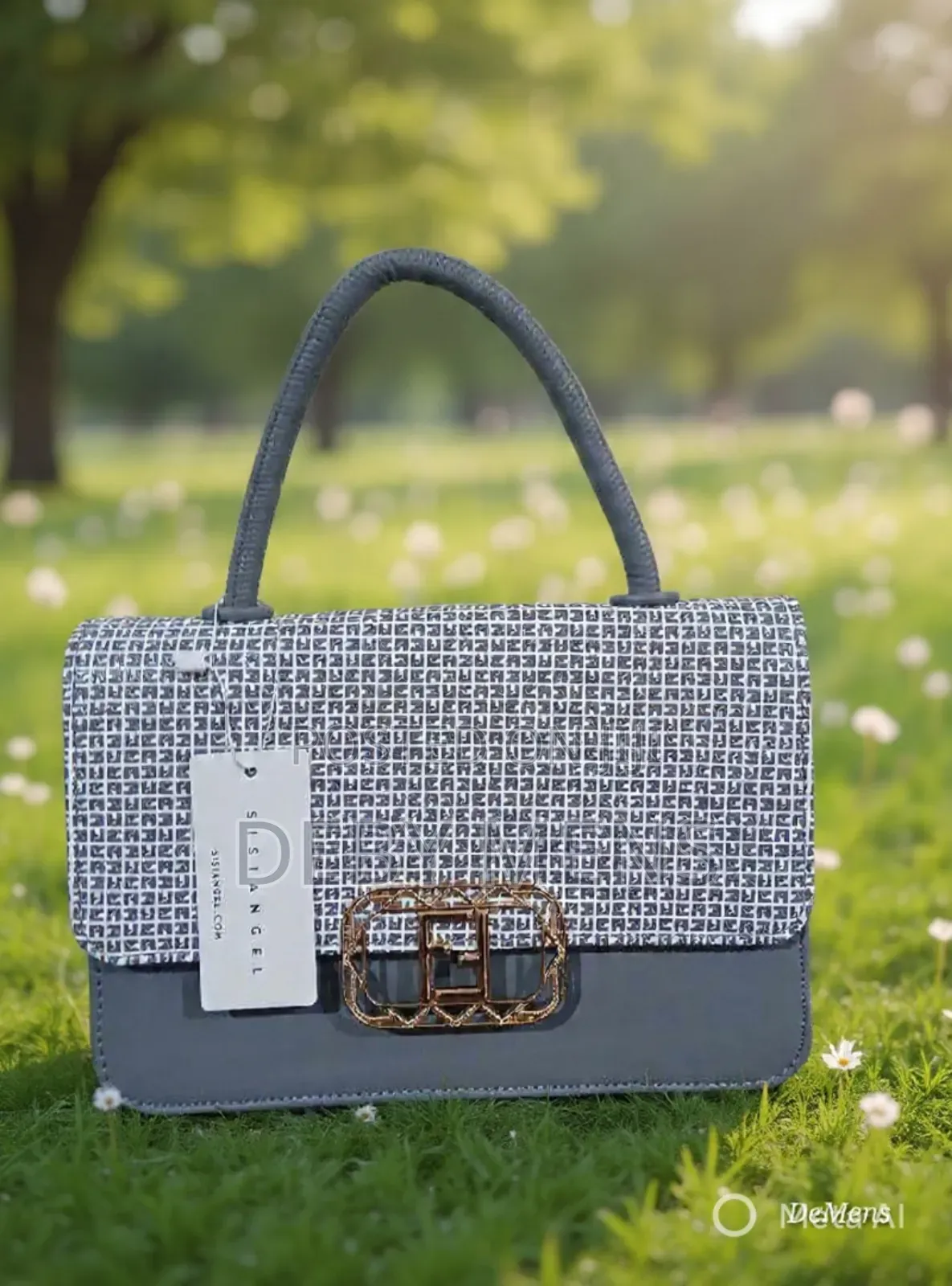 Elegant Ladies Bag in Amrahia - Bags, Demens Local Bar | Jiji.com.gh