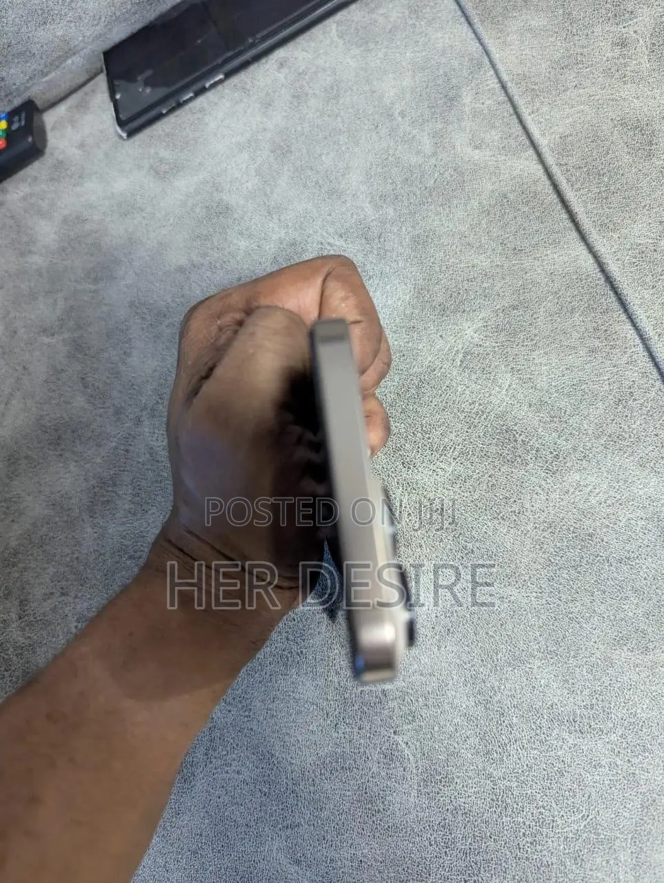 Apple iPhone 16 Pro Max 256 GB Gold in Ashaley Botwe - Mobile Phones ...