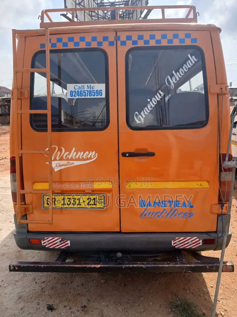 Mercedes-Benz Sprinter 2000 Orange in Mfantsiman Municipal - Buses ...