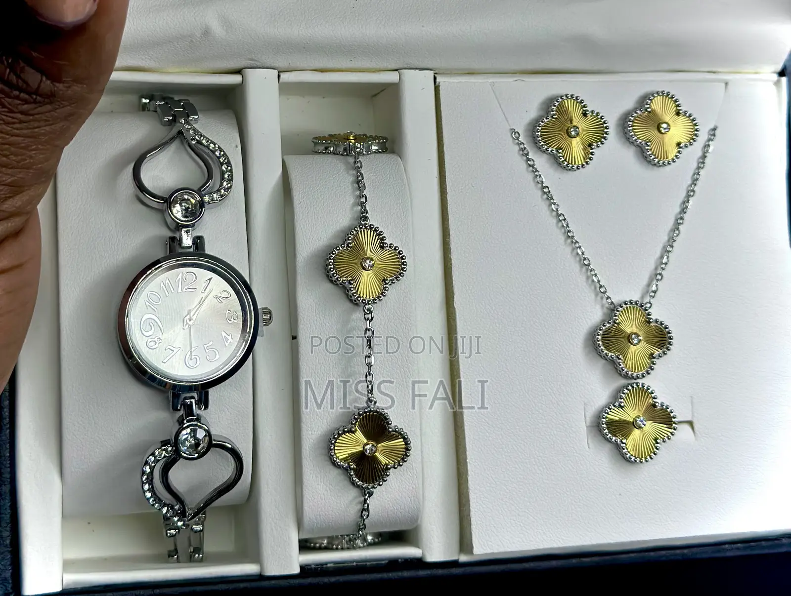 Golden Clover Time Set in Adenta - Jewelry, Winifred Adivu | Jiji.com.gh