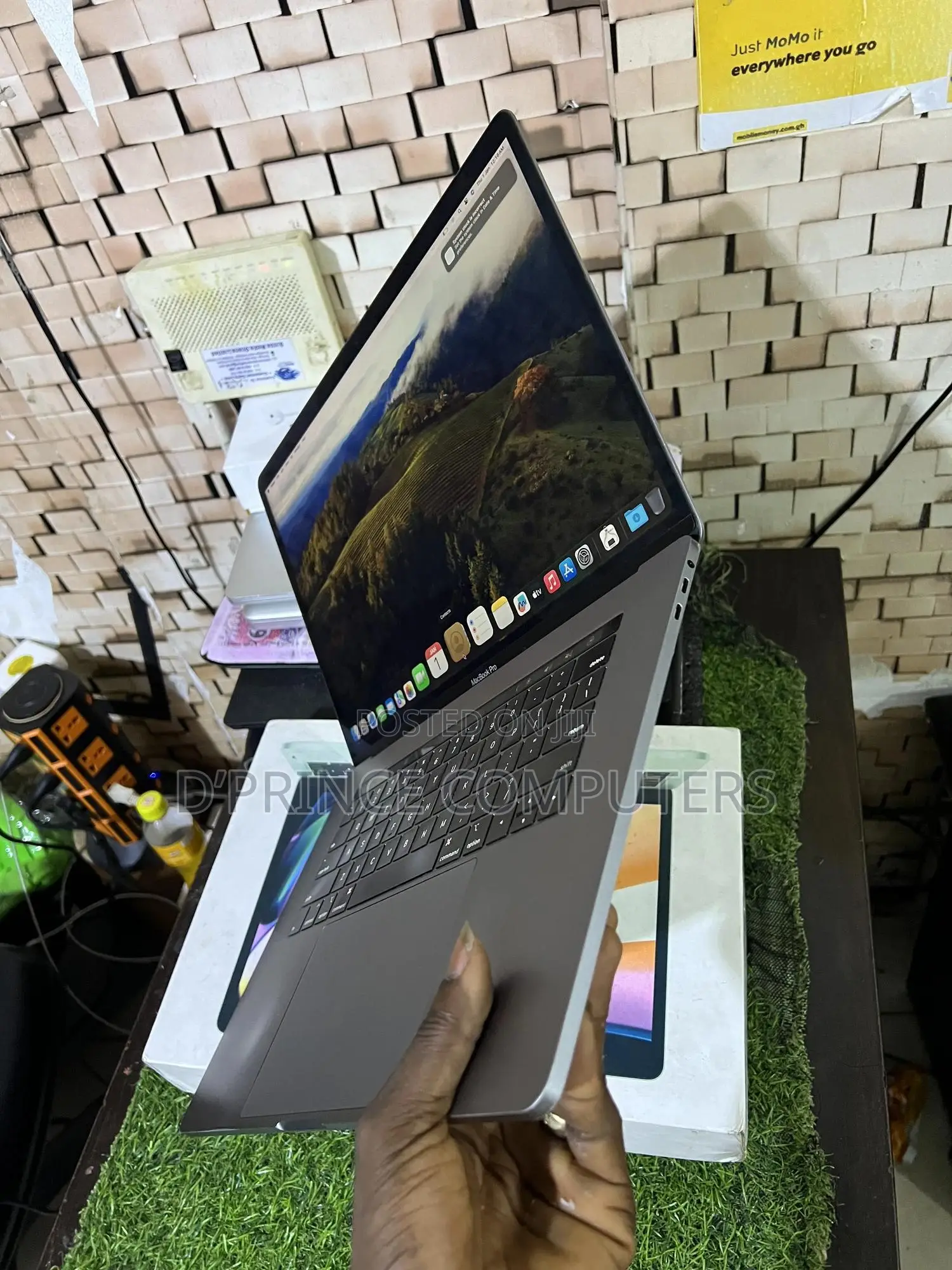 Laptop Apple MacBook Pro 2018 16GB Intel Core I9 SSD 512GB in ...