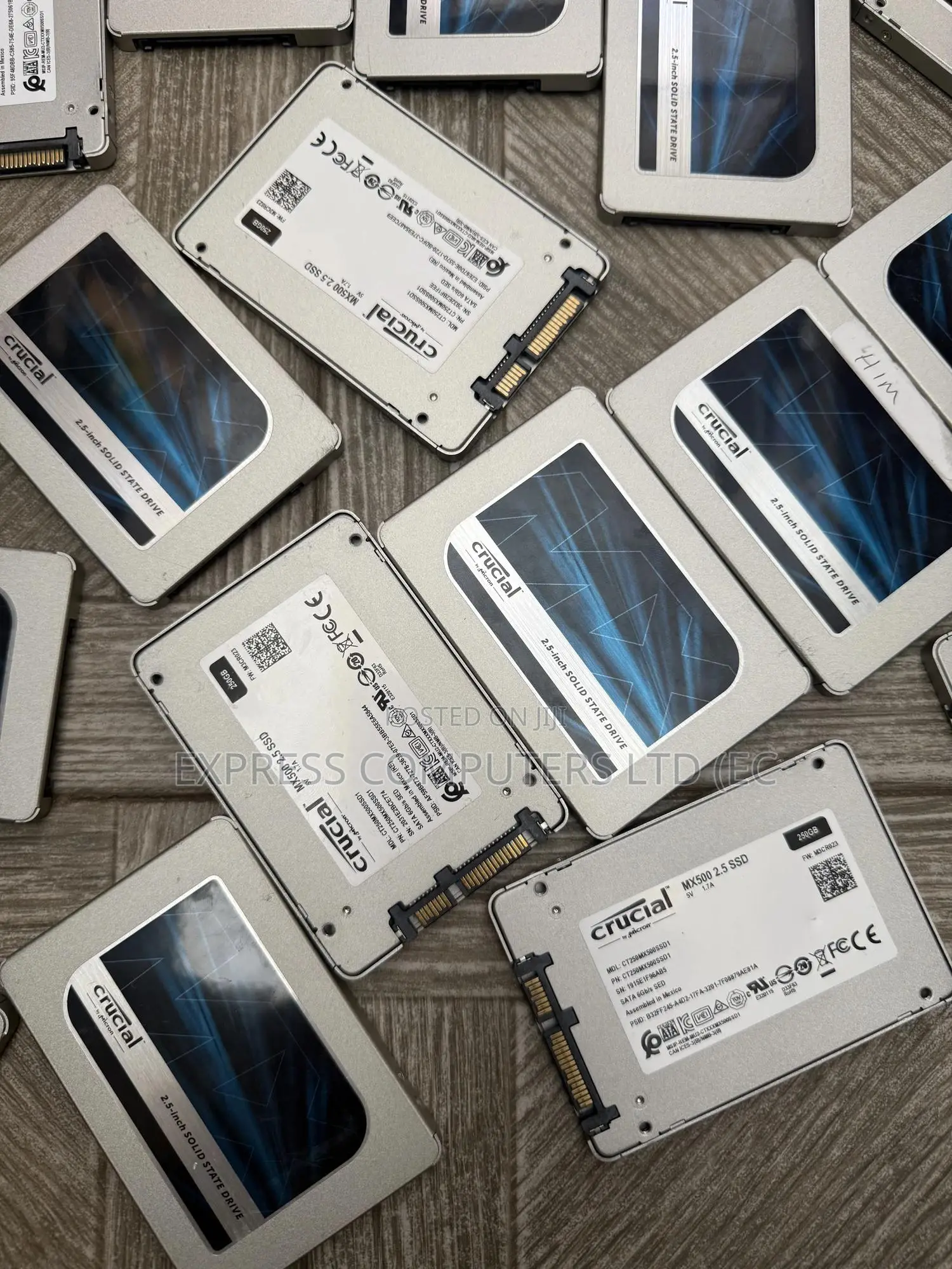 Crucial Mx500 2.5 Sata (250gb) Ssd Drive, Uk Pre Owned Original in ...