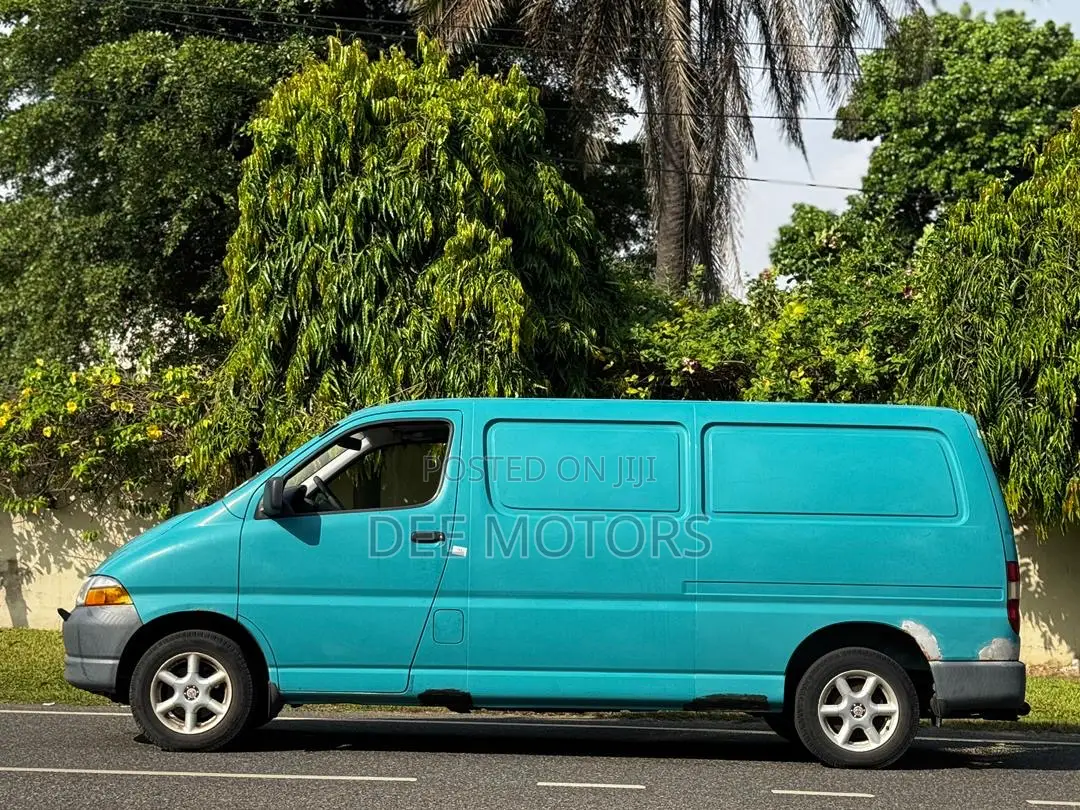 Toyota HiAce 1999 Green in Achimota - Buses & Microbuses, Derrick Owusu ...
