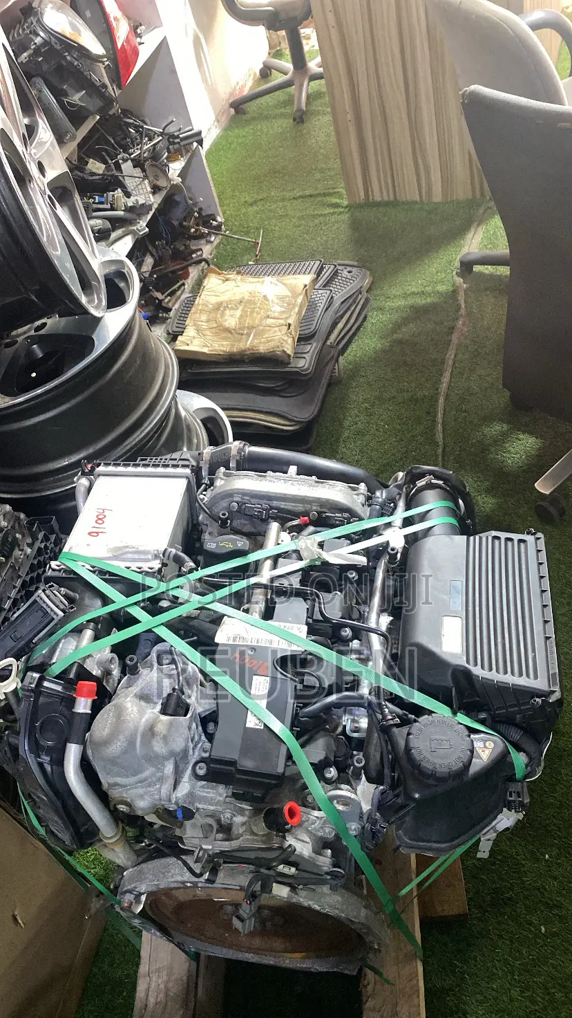 Mercedes C300(W205)Engine in Asante Akim Central Municipal - Vehicle ...