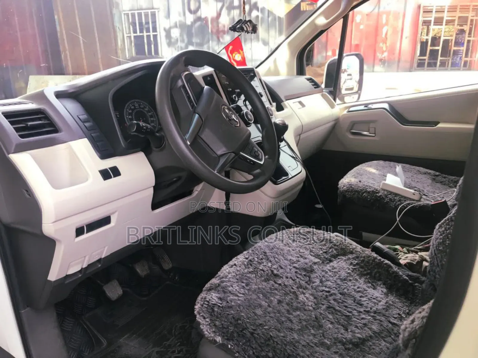 Mini Bus Available for Rentals Toyota Hiace! in Labone - Rental ...