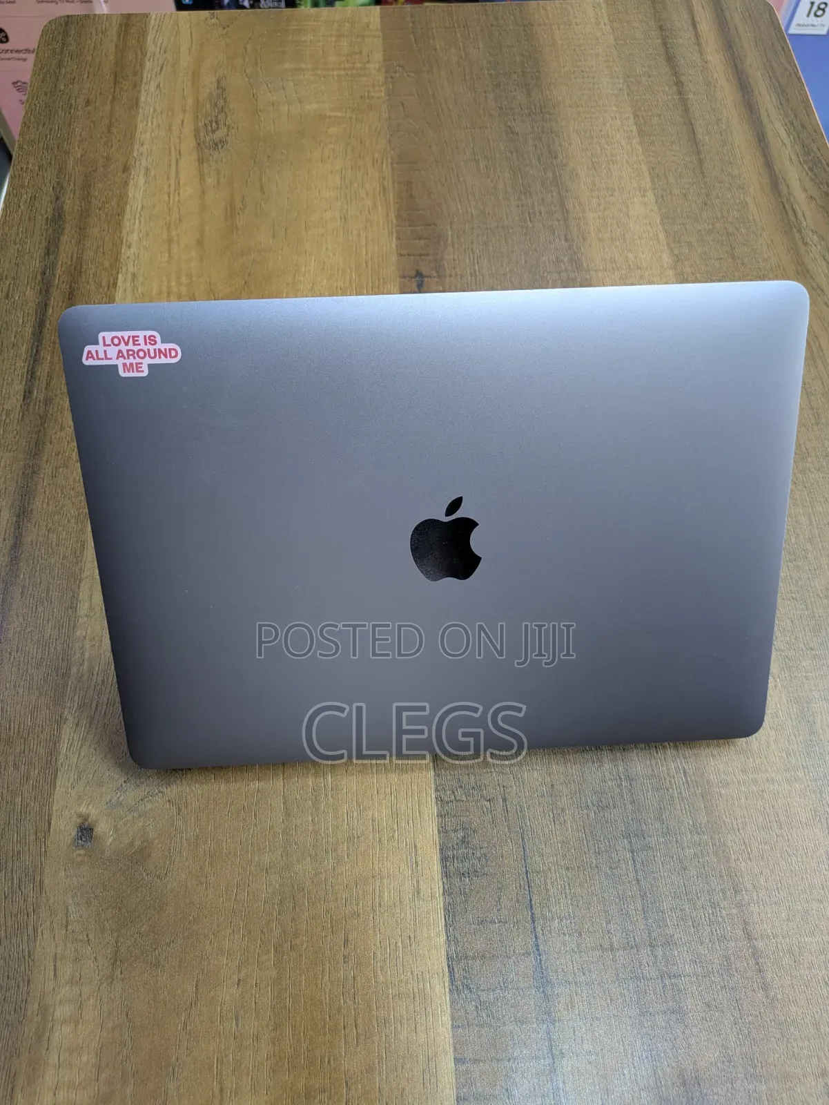 Laptop Apple MacBook Pro 2020 8GB Apple M1 SSD 512GB in Accra ...