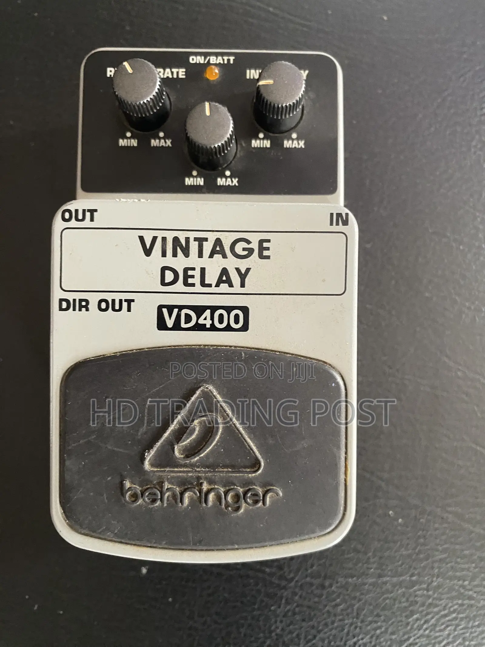 Behringer Vintage Delay Vd400 Effects Pedal in Tema Metropolitan ...