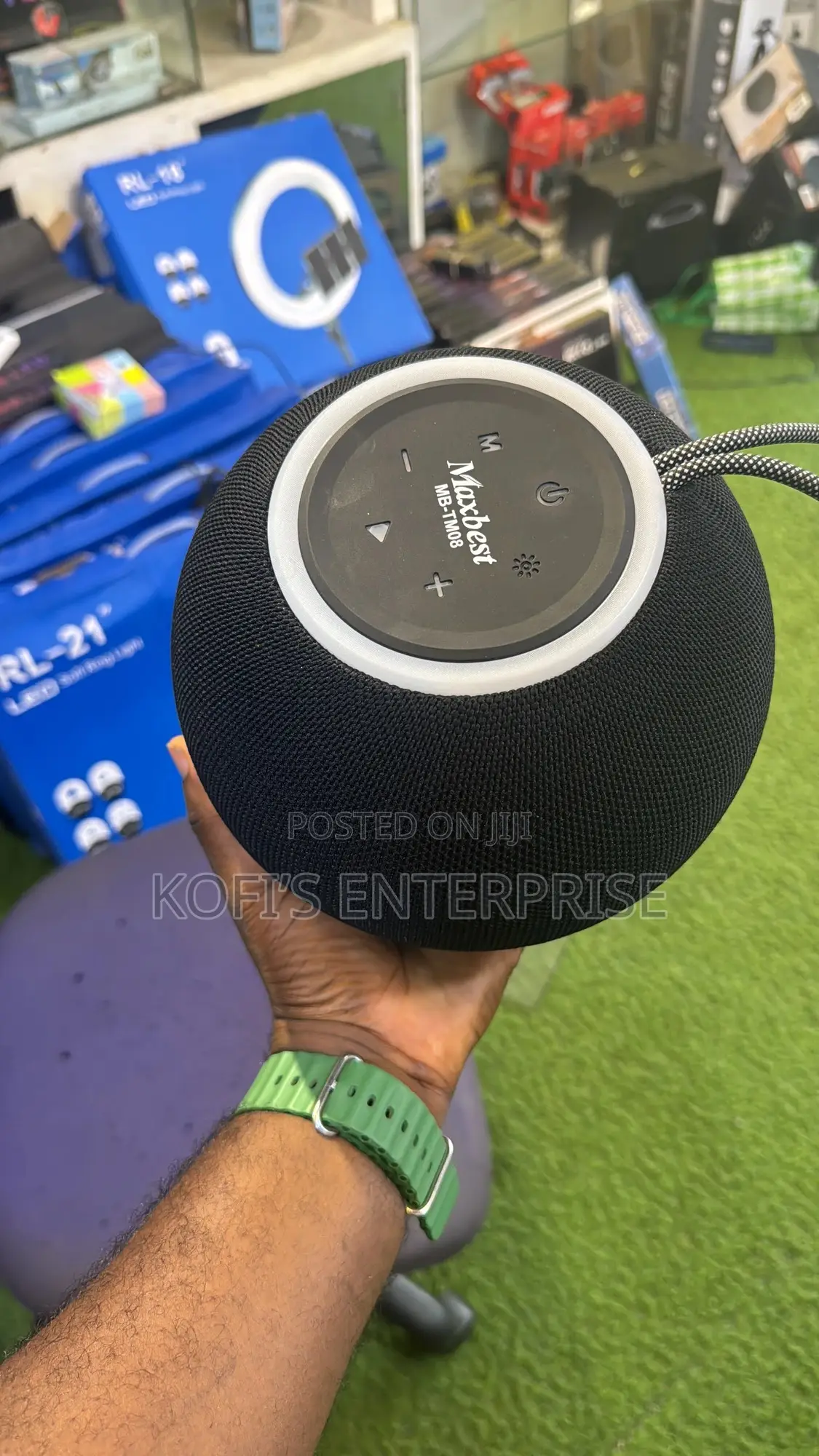 Max Best Music Box in Accra Metropolitan - Audio & Music Equipment ...