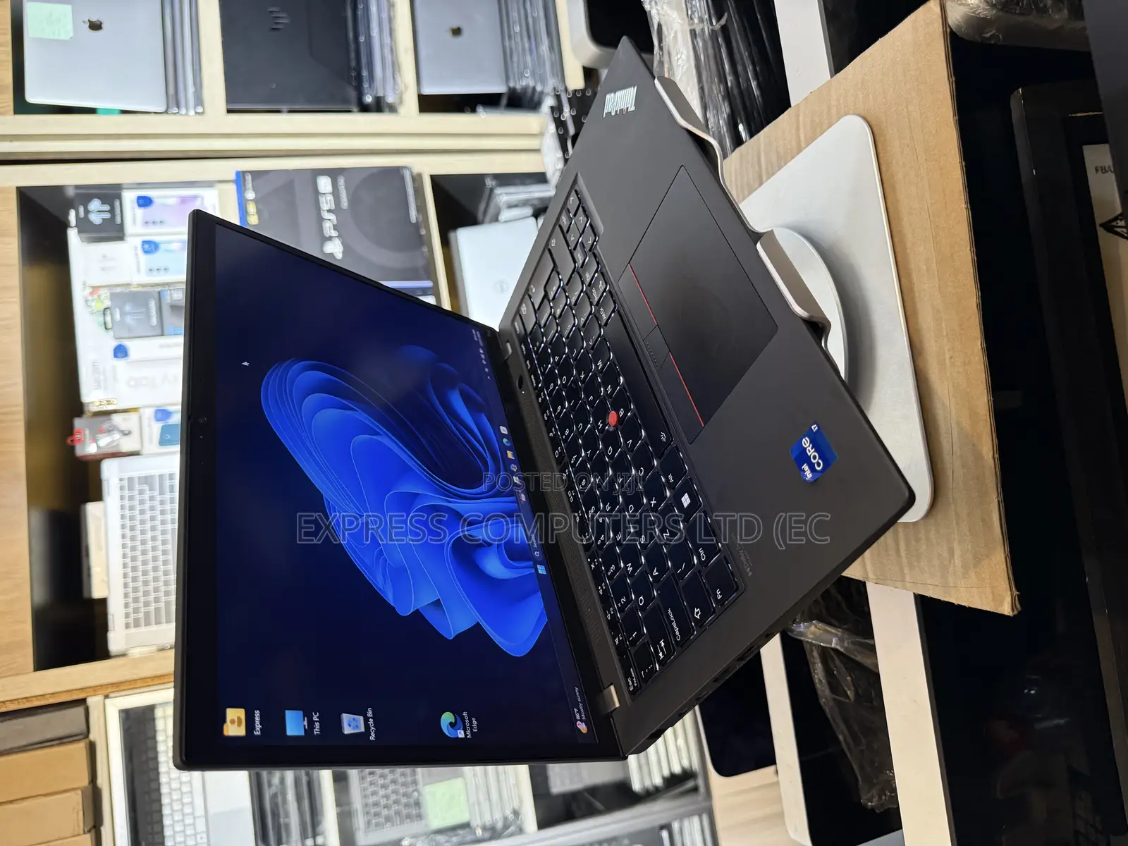 Laptop Lenovo ThinkPad T14 G3 16GB Intel Core I7 SSHD (Hybrid) 512GB in ...