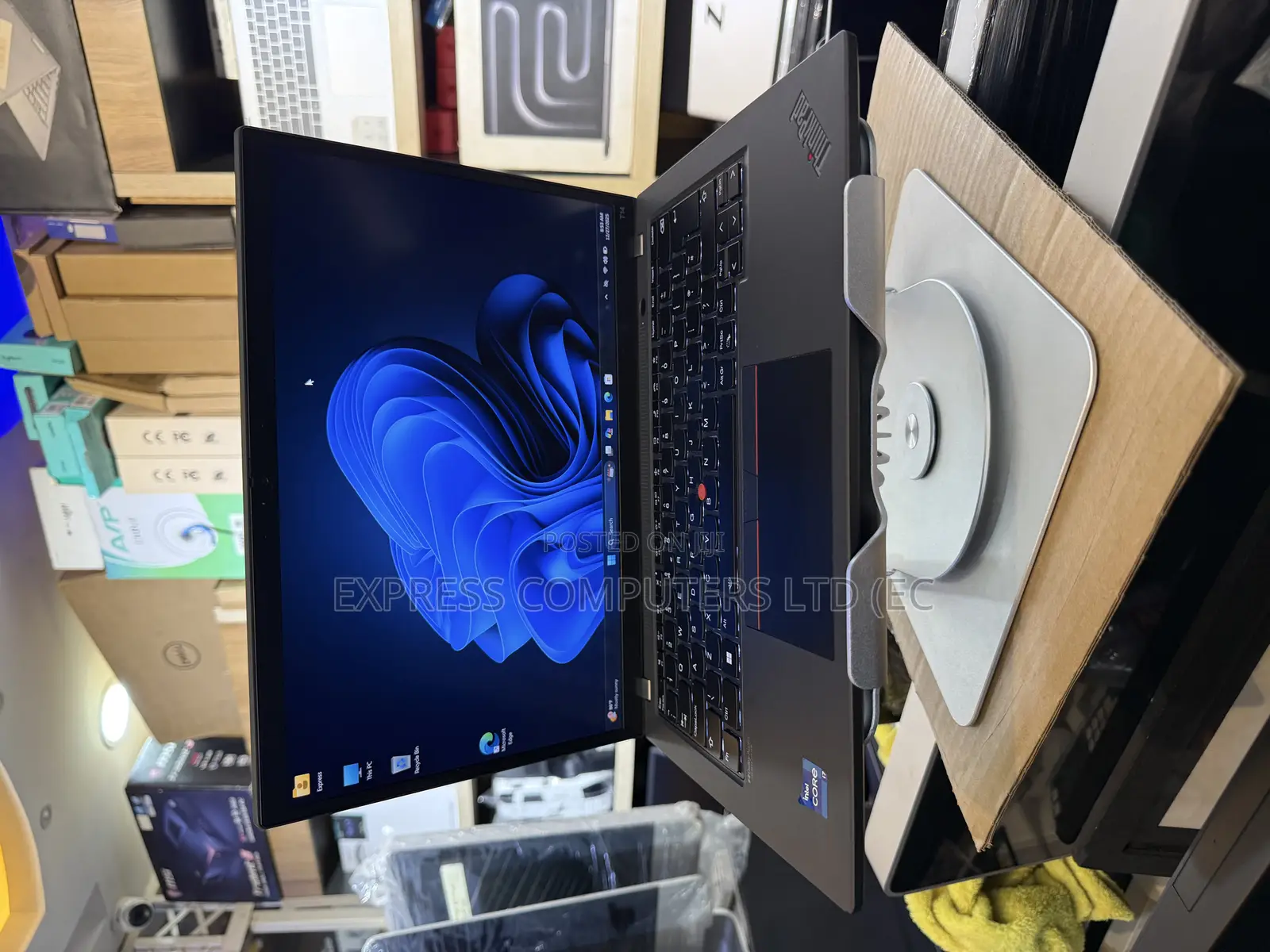 Laptop Lenovo ThinkPad T14 G3 16GB Intel Core I7 SSHD (Hybrid) 512GB in ...