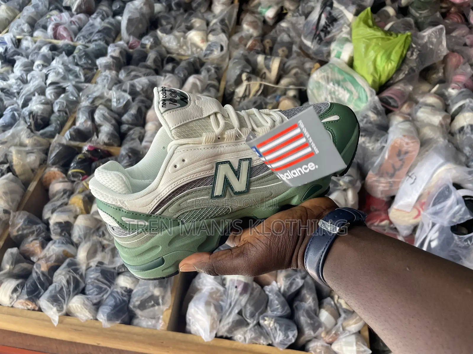 New Balance 1000 in Accra Metropolitan - Shoes, Tren Manis Klothing ...