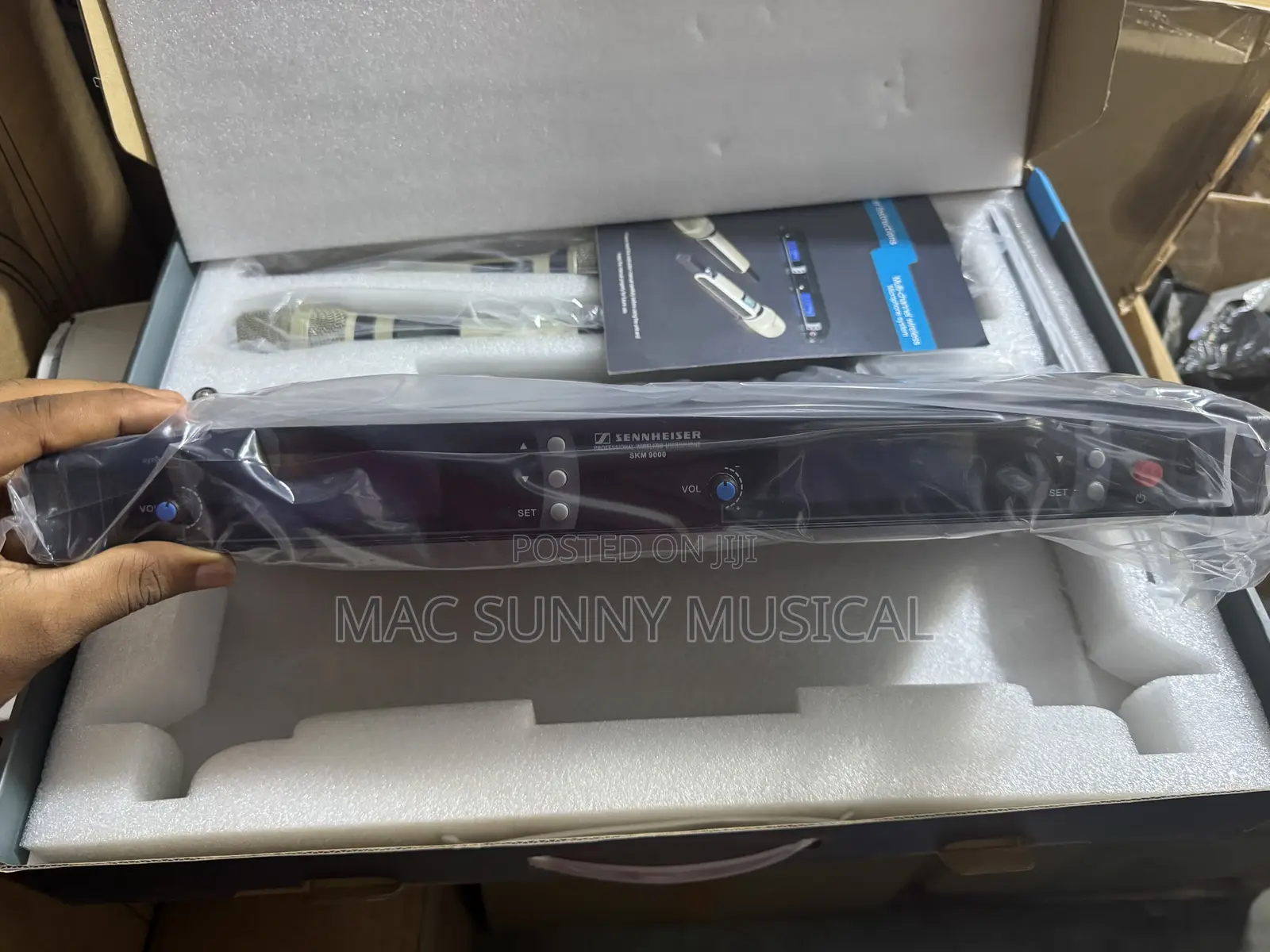 Sennheiser Wireless 2in1 Microphone in Kasoa - Audio & Music Equipment, Okonkwo Favour | Jiji.com.gh