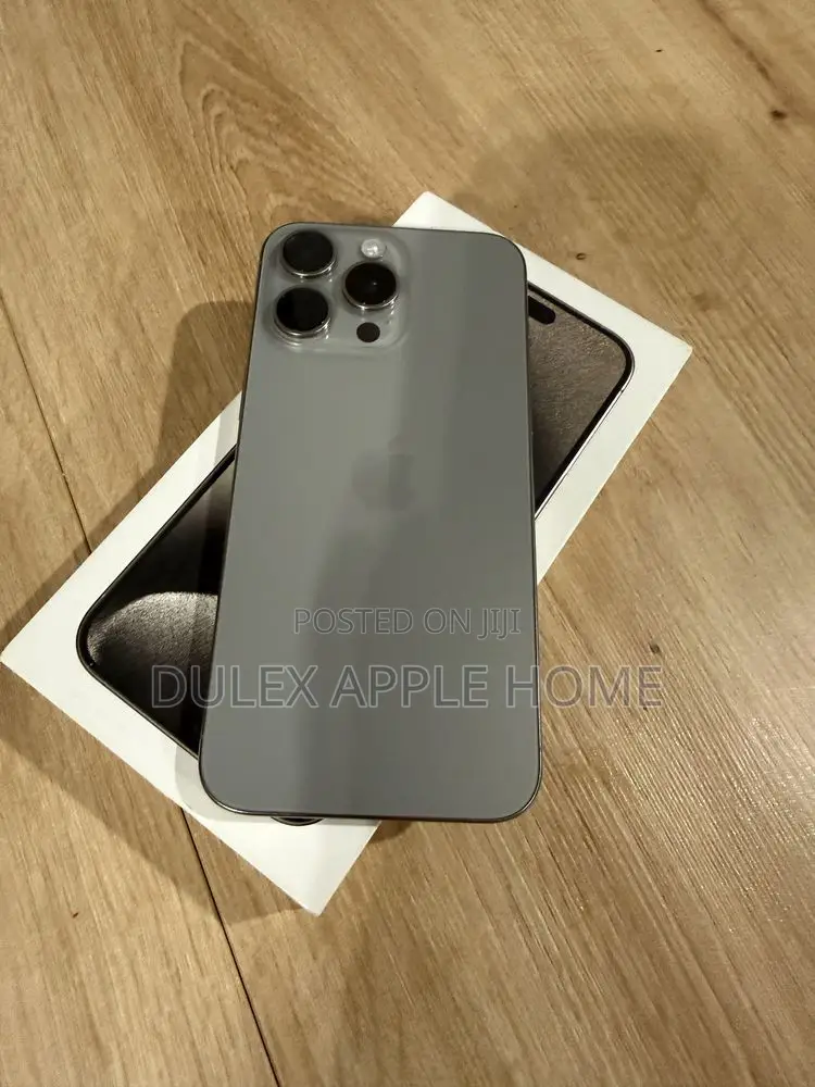 Apple iPhone 15 Pro Max 512 GB Silver in Accra Metropolitan - Mobile ...