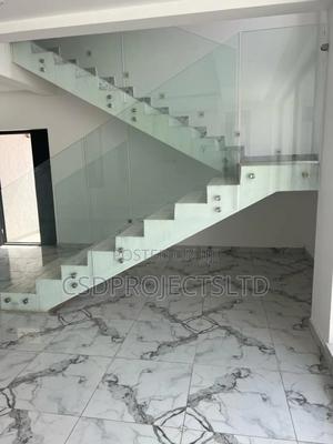 Best Glass Aluminum Work Professional in Santa Maria - Building & Trade ...