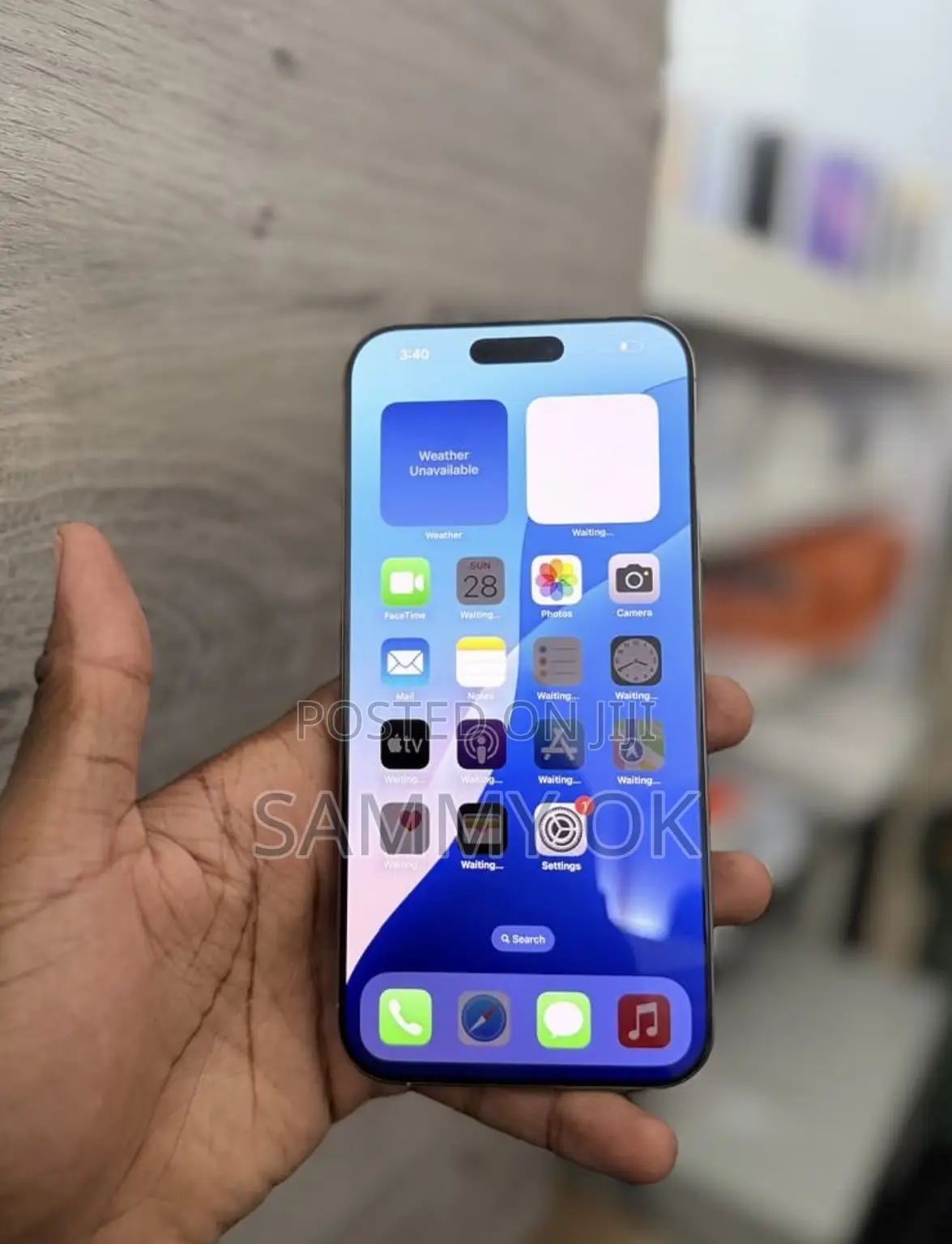 Apple iPhone 15 Pro Max 256 GB Silver in Accra Metropolitan - Mobile ...