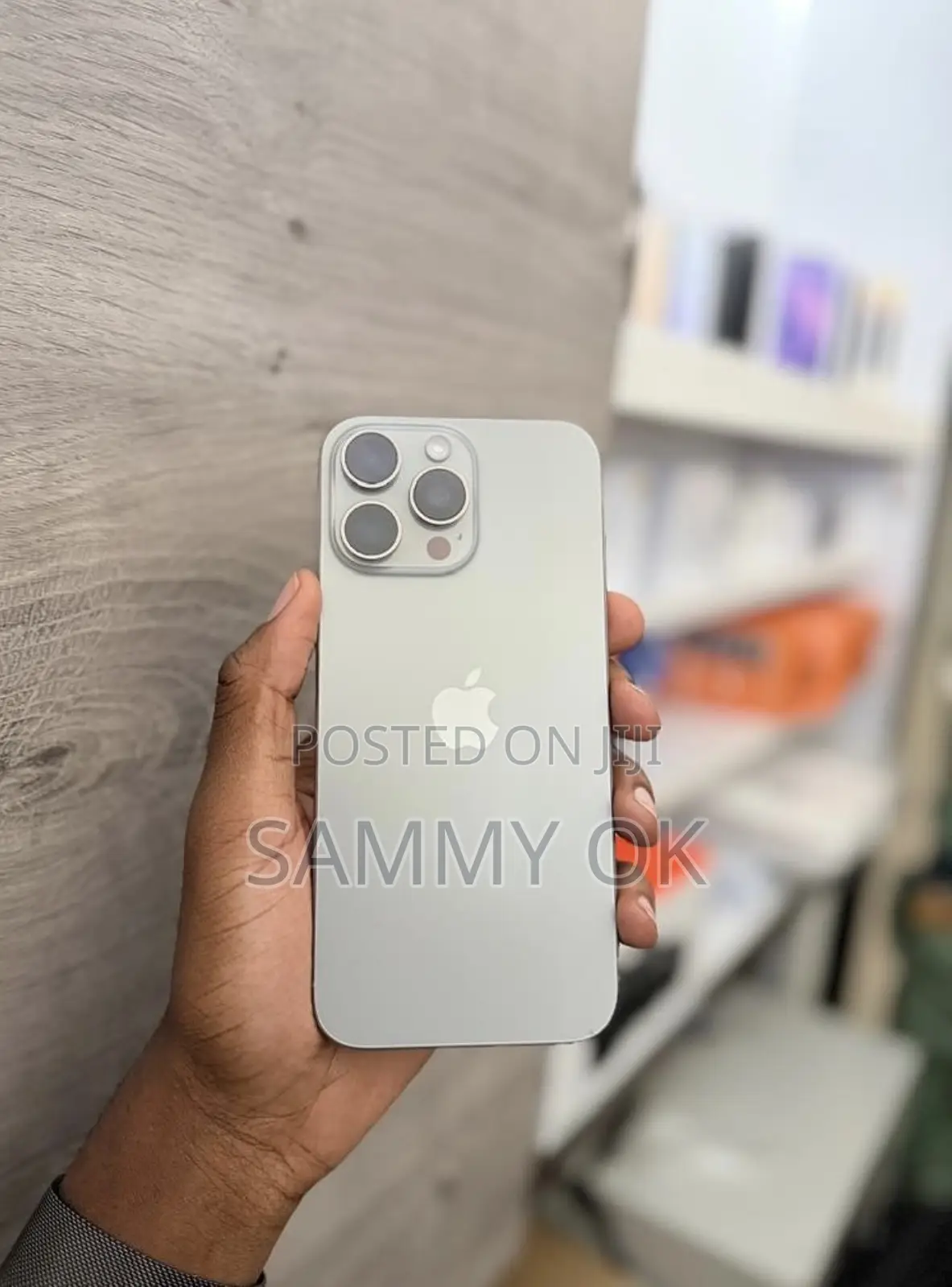 Apple iPhone 15 Pro Max 256 GB Silver in Accra Metropolitan - Mobile ...