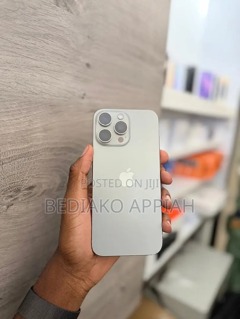 Apple iPhone 16 Pro Max 256 GB Silver in Accra Metropolitan - Mobile ...