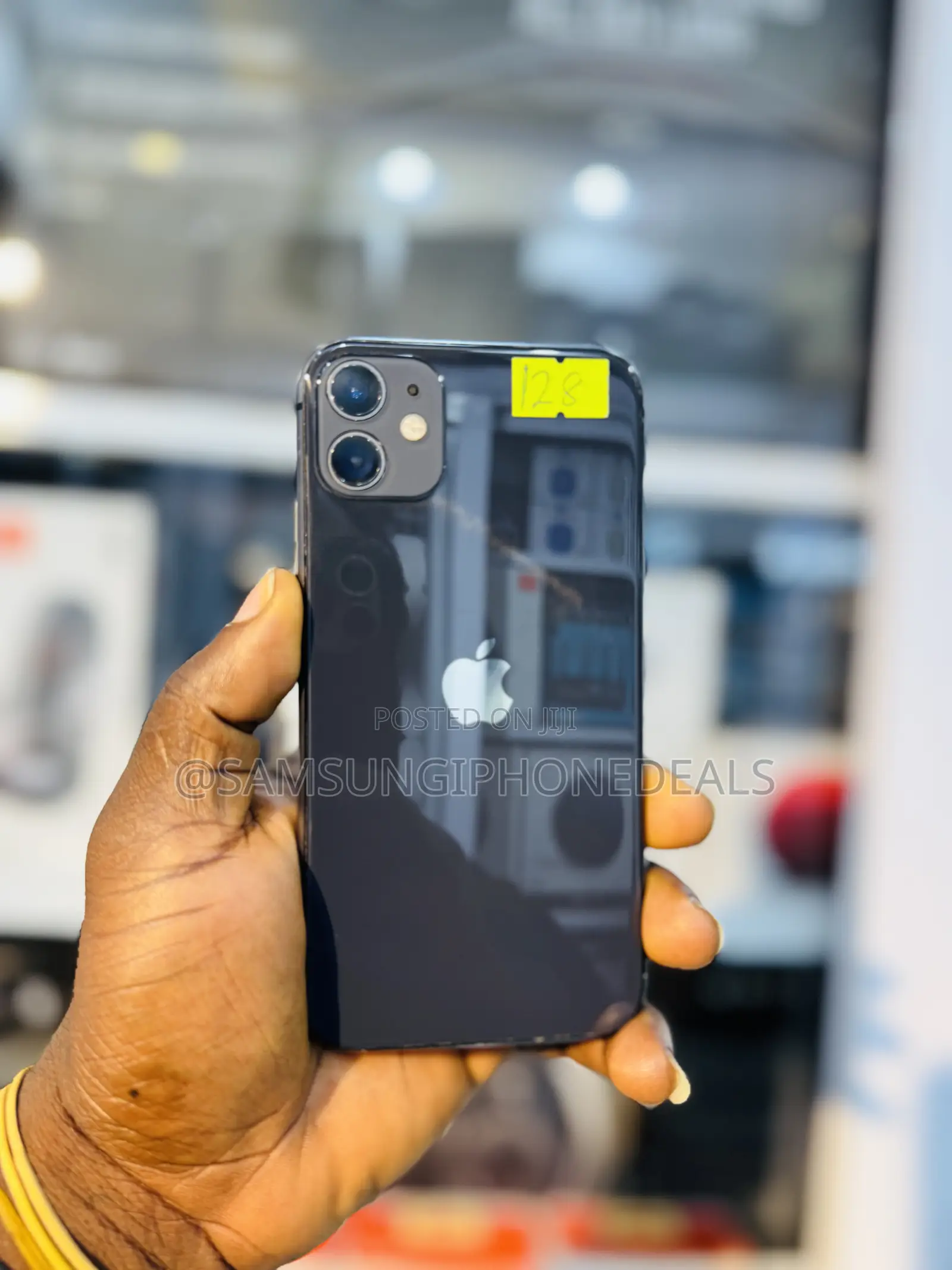 Apple iPhone 11 128 GB Black in Kokomlemle - Mobile Phones, Samsung ...