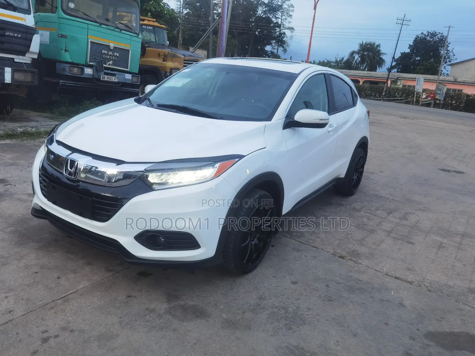 Honda HR-V 4dr SUV (1.5L 4cyl CVT) 2016 White in Achimota - Cars ...