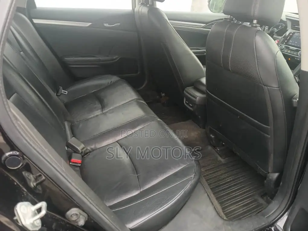 Honda Civic Touring 4dr Sedan (1.5L 4cyl) 2016 Black in Dome - Cars ...