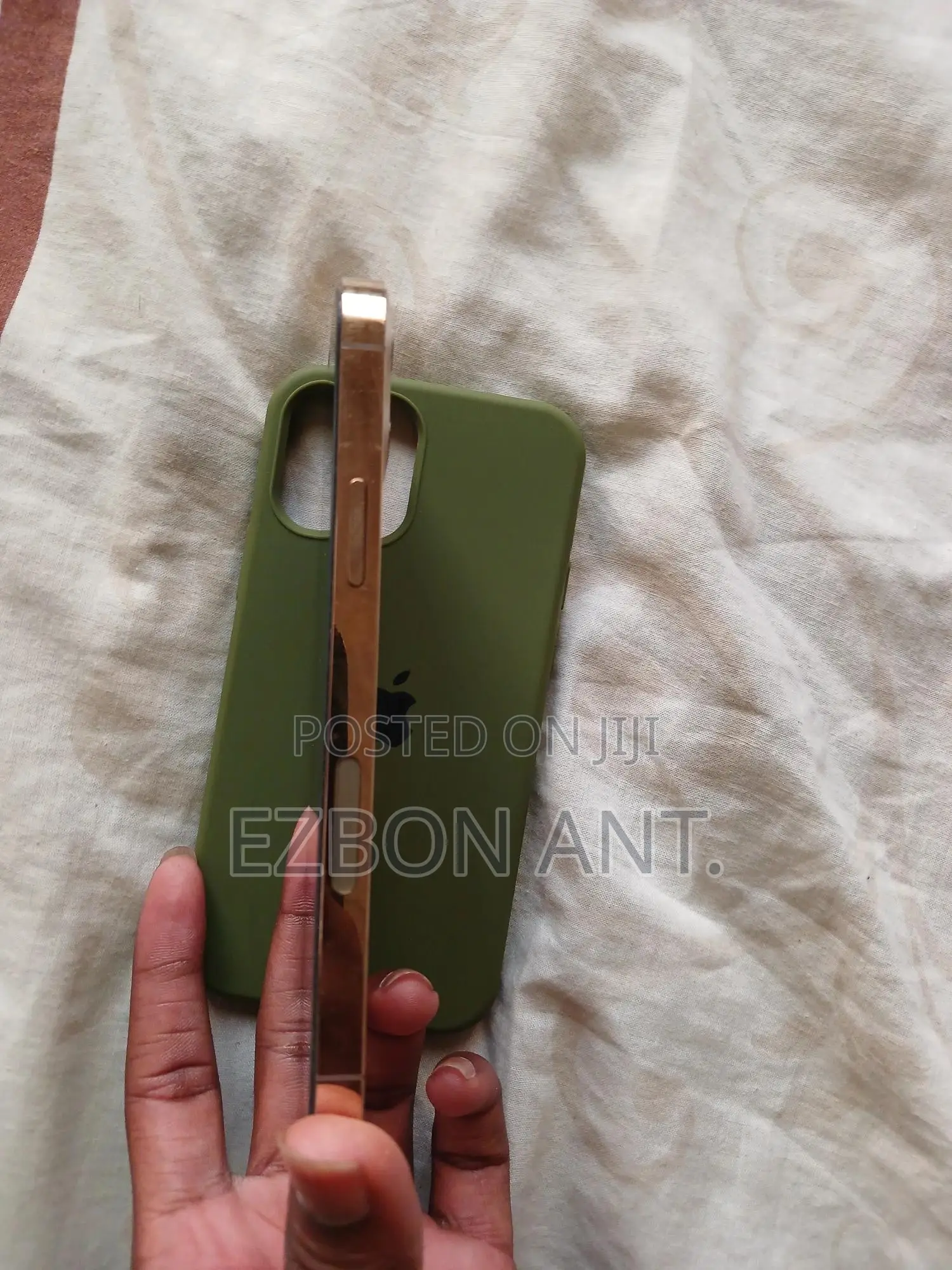 Apple iPhone 12 Pro 128 GB Gold in Kumasi Metropolitan - Mobile Phones ...