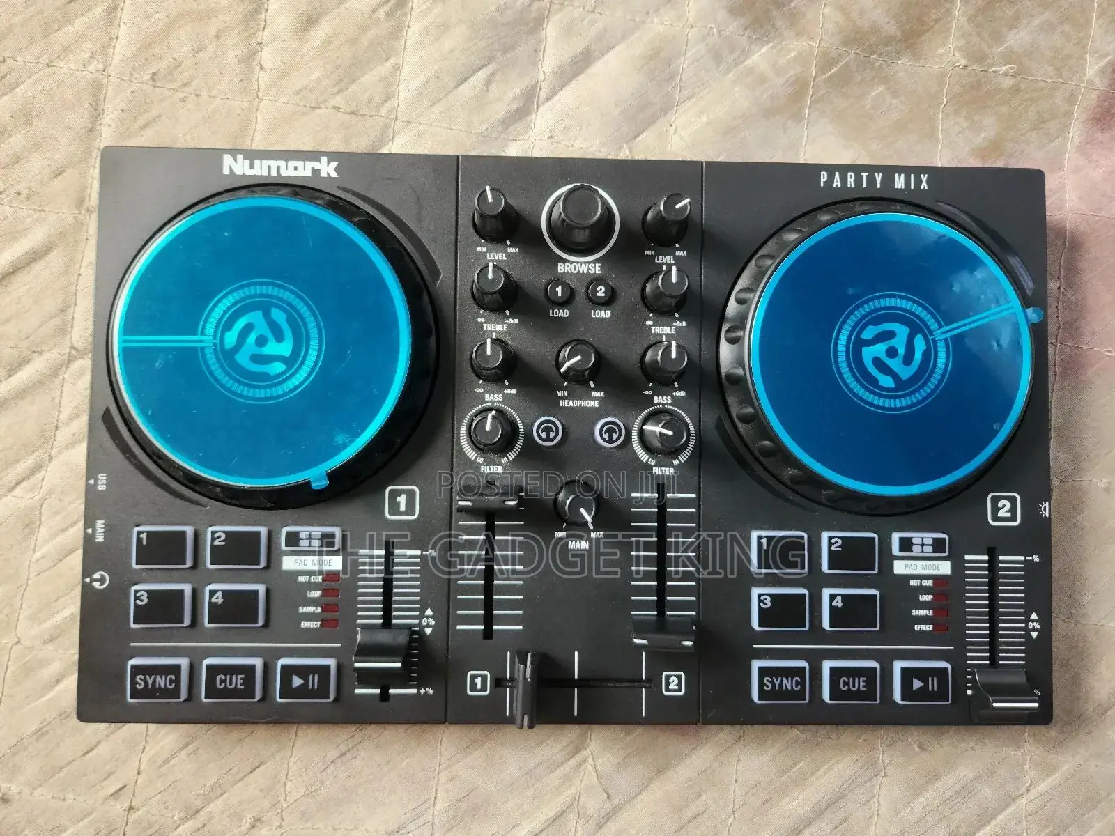 Numark Party Mix Conrroller in Dansoman - Audio & Music Equipment, The ...