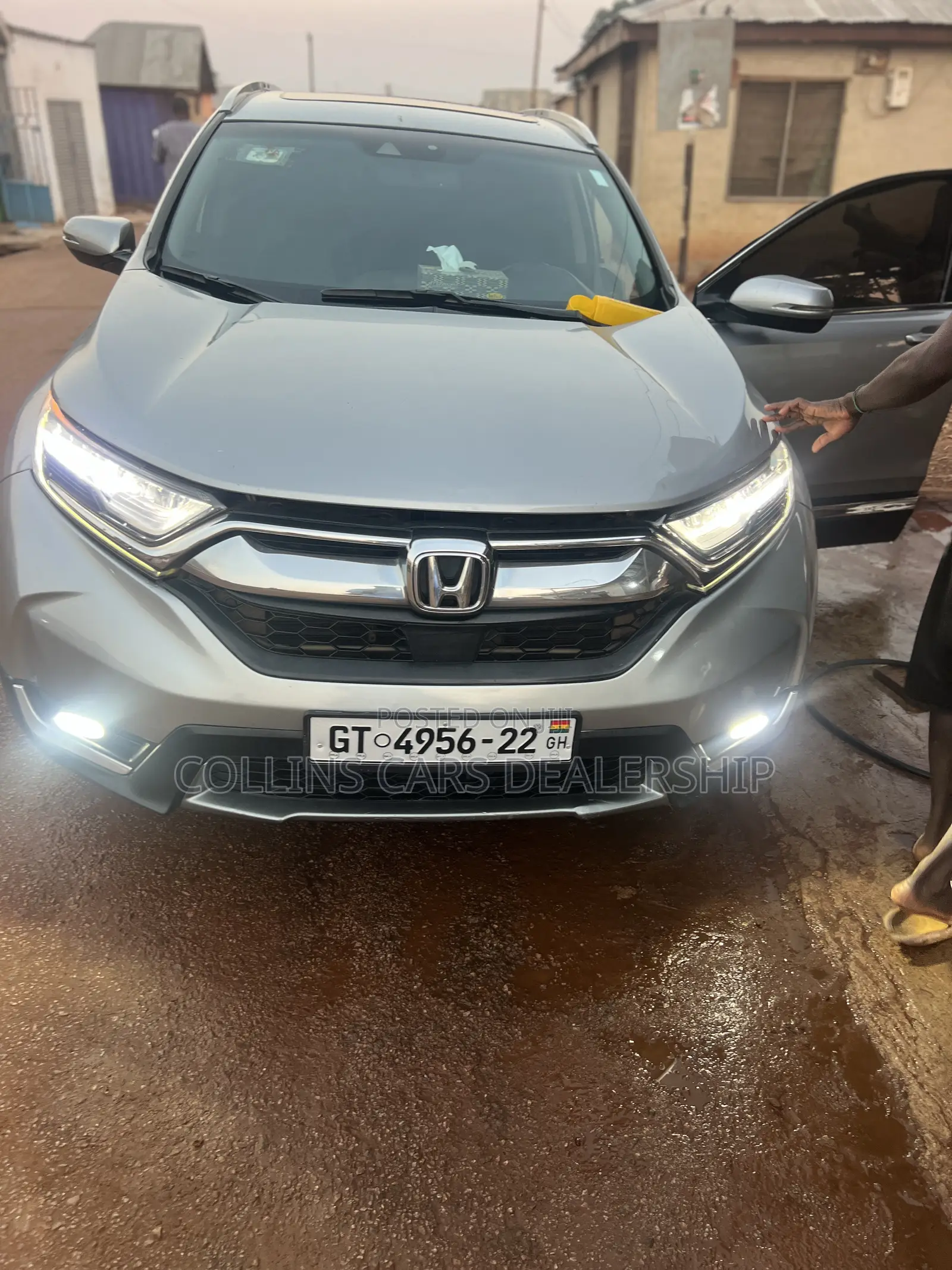 Honda CR-V Touring AWD 2019 Silver in Tamale Municipal - Cars, Collins ...