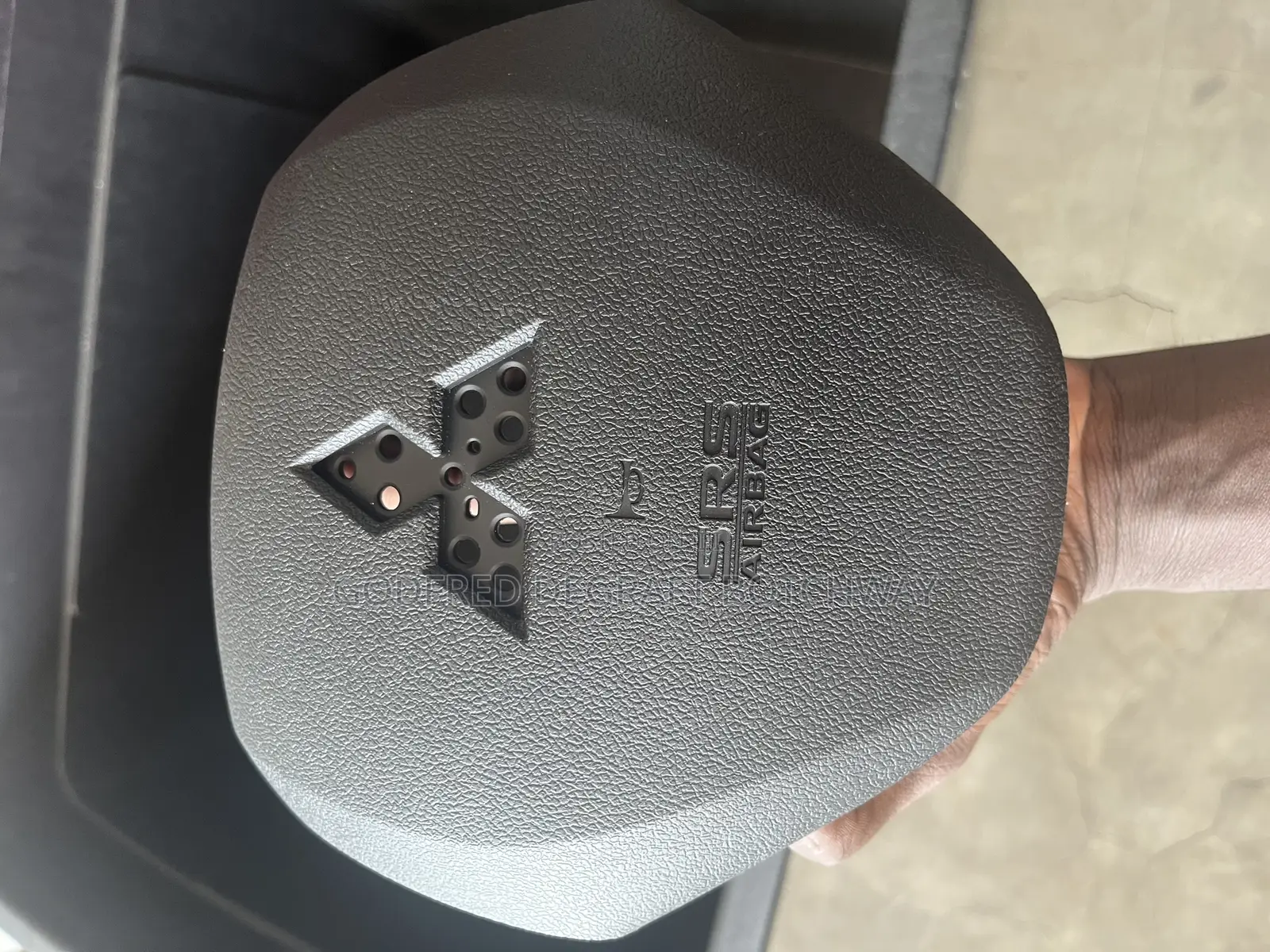 Airbag Covers for Outlander 2019 Model in Abossey Okai - Vehicle Parts ...