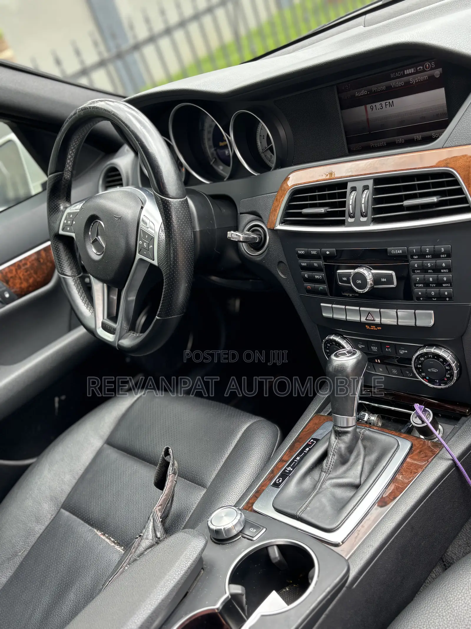 Mercedes-Benz C250 2013 White in Madina - Cars, Reevanpat Automobile ...