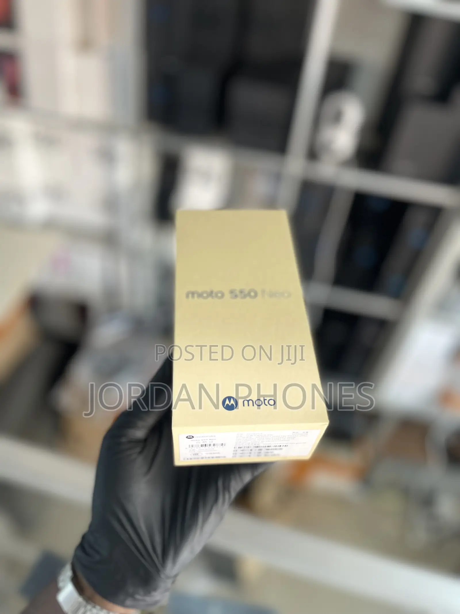 New Motorola Edge 50 Neo 256 GB Green in Circle - Mobile Phones, Jordan ...