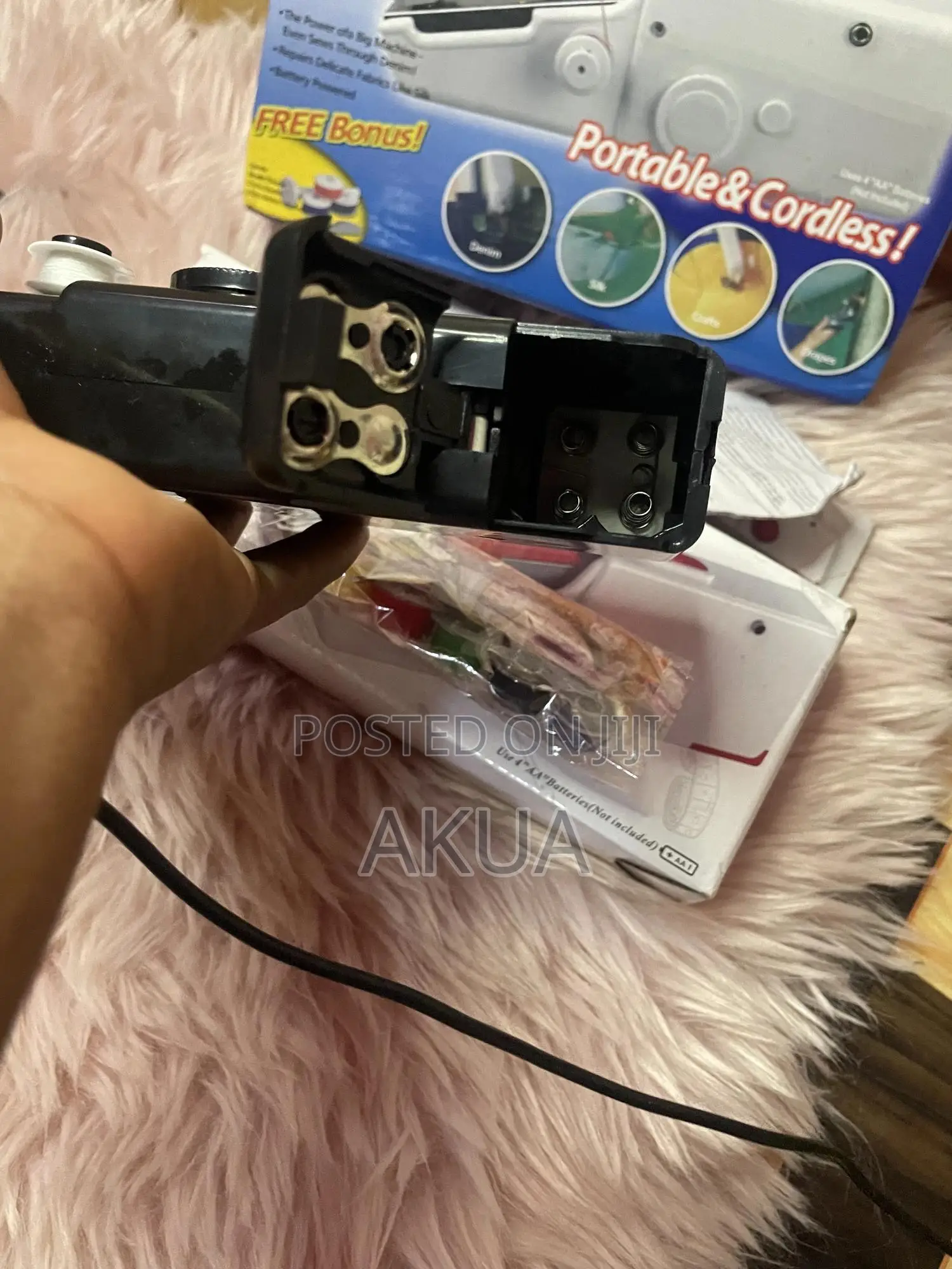 Hand Sewing Machine in Weija - Kitchen Appliances, Akua Sarpomaa | Jiji ...