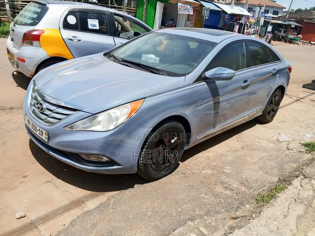 Hyundai Sonata 2012 Blue in Kasoa - Cars, Henry | Jiji.com.gh