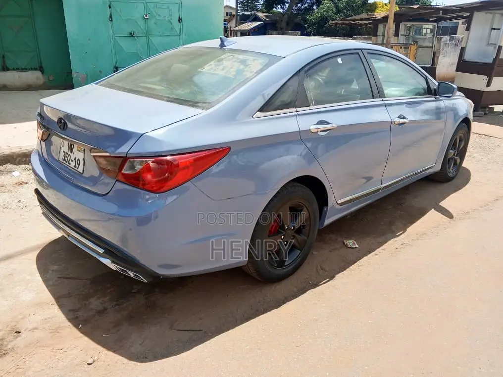 Hyundai Sonata 2012 Blue in Kasoa - Cars, Henry | Jiji.com.gh