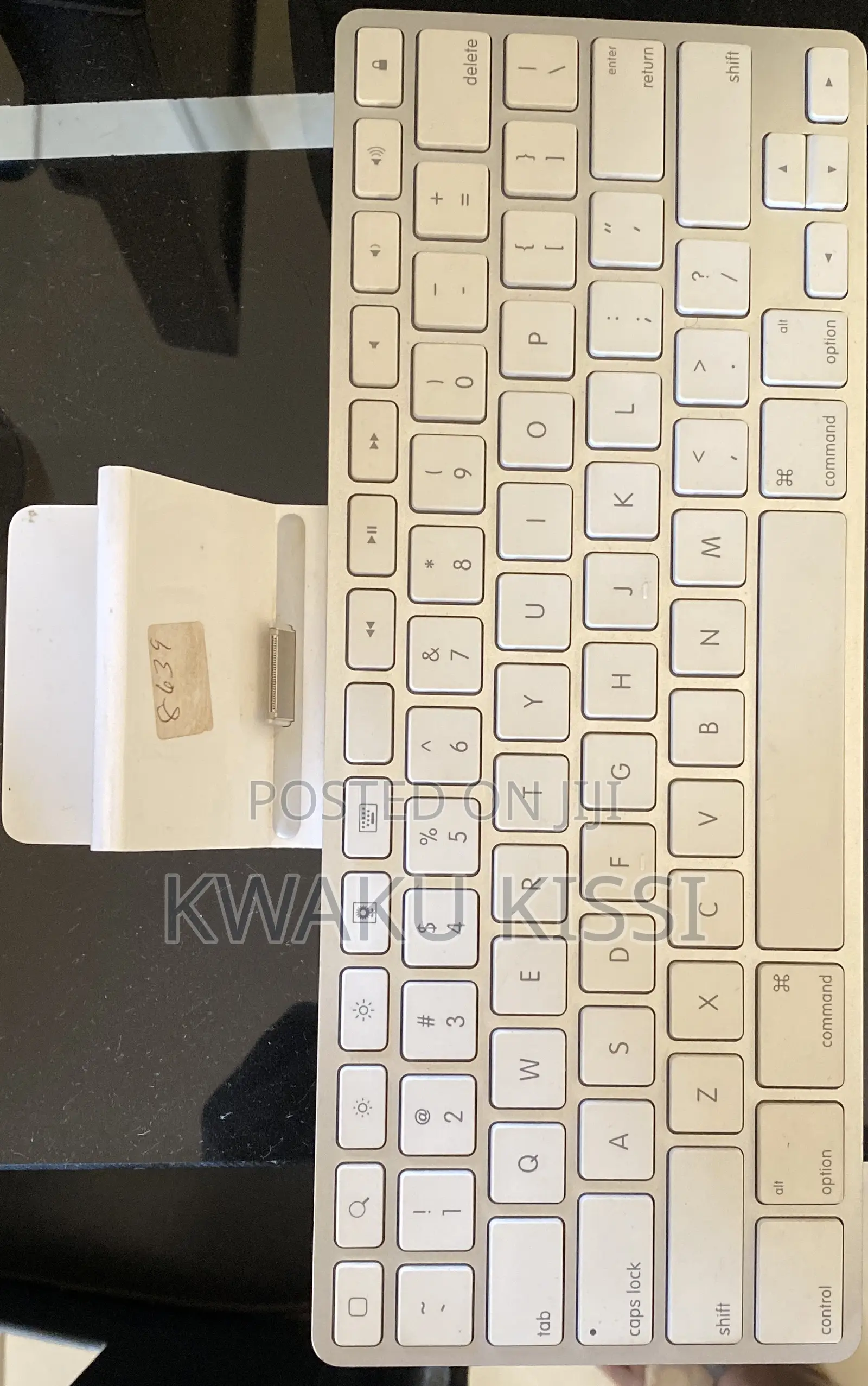 Apple Keyboard in Tema Metropolitan - Accessories for Phones & Tablets ...