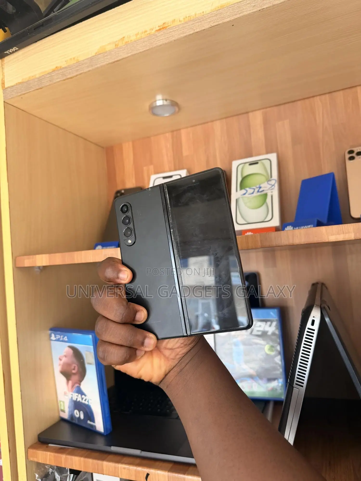 Samsung Galaxy Fold 512 GB Black in Accra Metropolitan - Mobile Phones ...