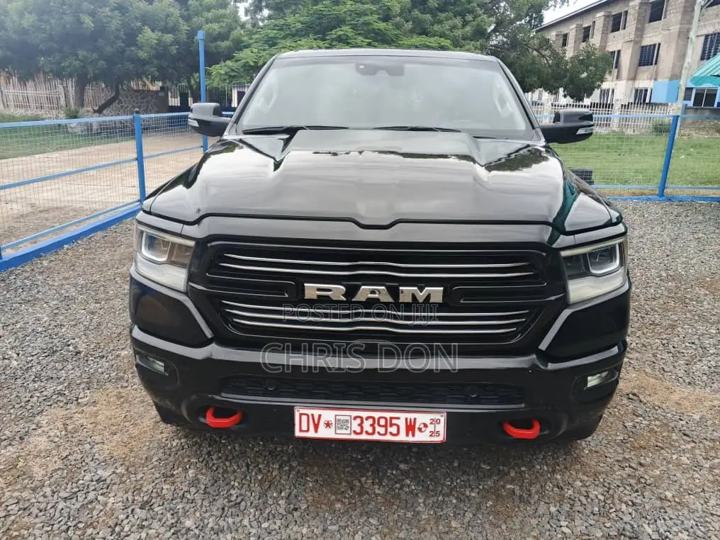 Dodge RAM 1500 5.7 Petrol AWD 2021 Black in Tema Metropolitan - Cars ...