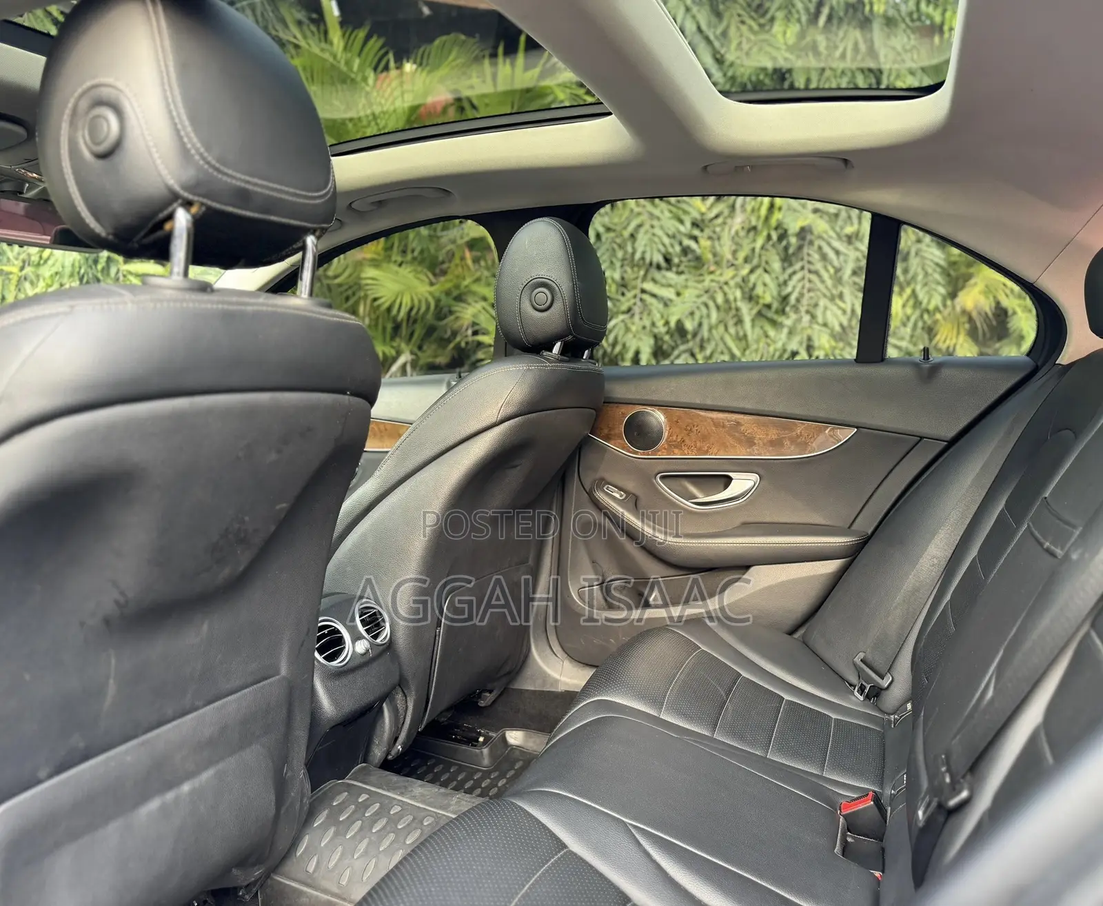 Mercedes-Benz C300 Base Sedan RWD (2.0L 4cyl 7A) 2017 Black in Adenta ...