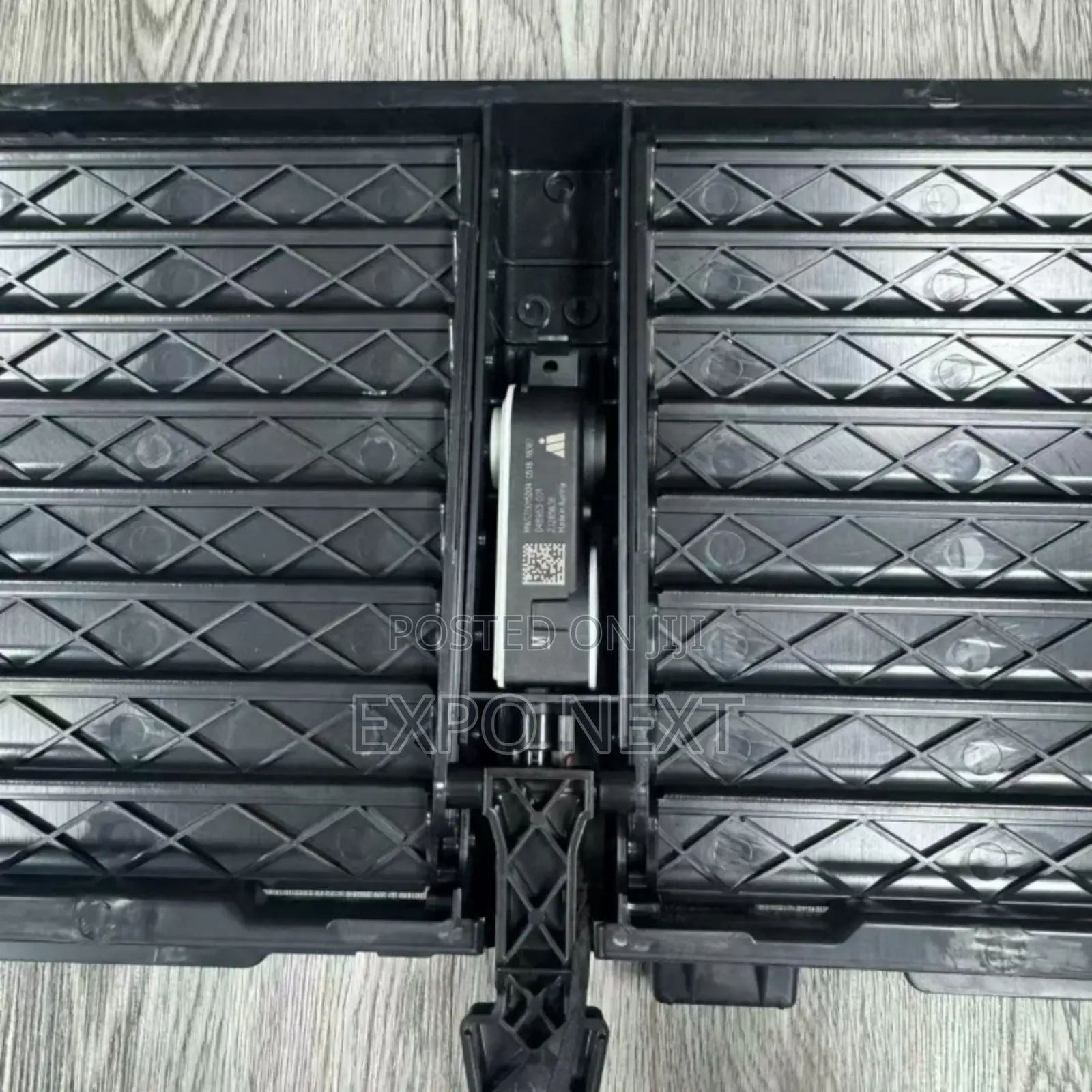 Upper Radiator Shutter For 2018-2021 Gmc Terrain Grille in Abossey Okai ...