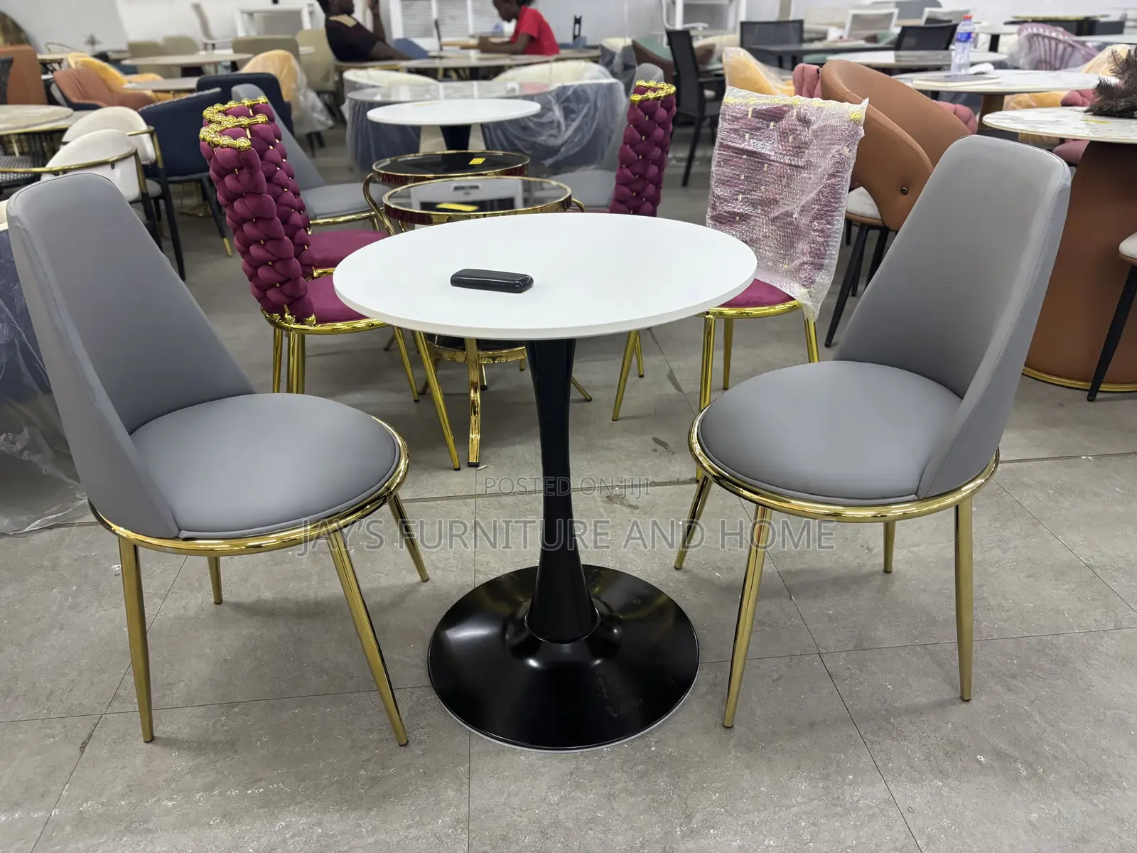 Outdoor/Coffee Table Set in Tema Metropolitan - Furniture, Jacob | Jiji ...